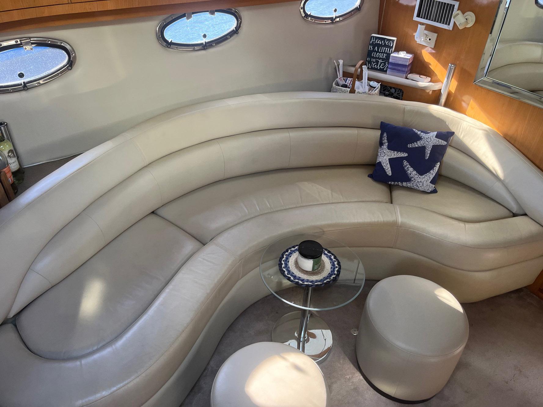 2001 Regal Commodore 4160 Motor Yachts for sale - YachtWorld