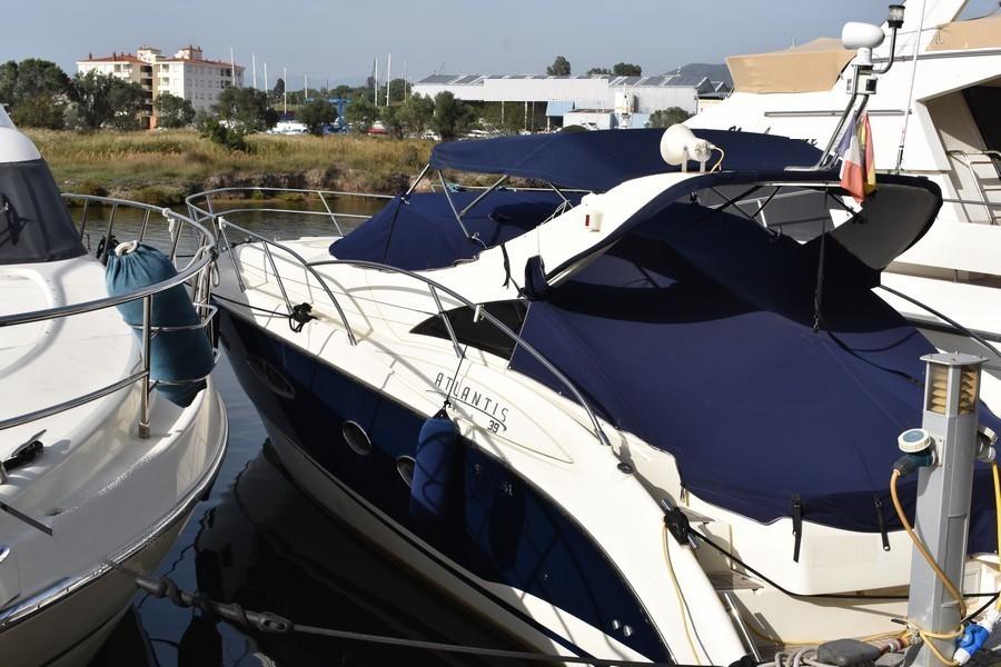 2008 Azimut Atlantis 39 Cruiser for sale - YachtWorld