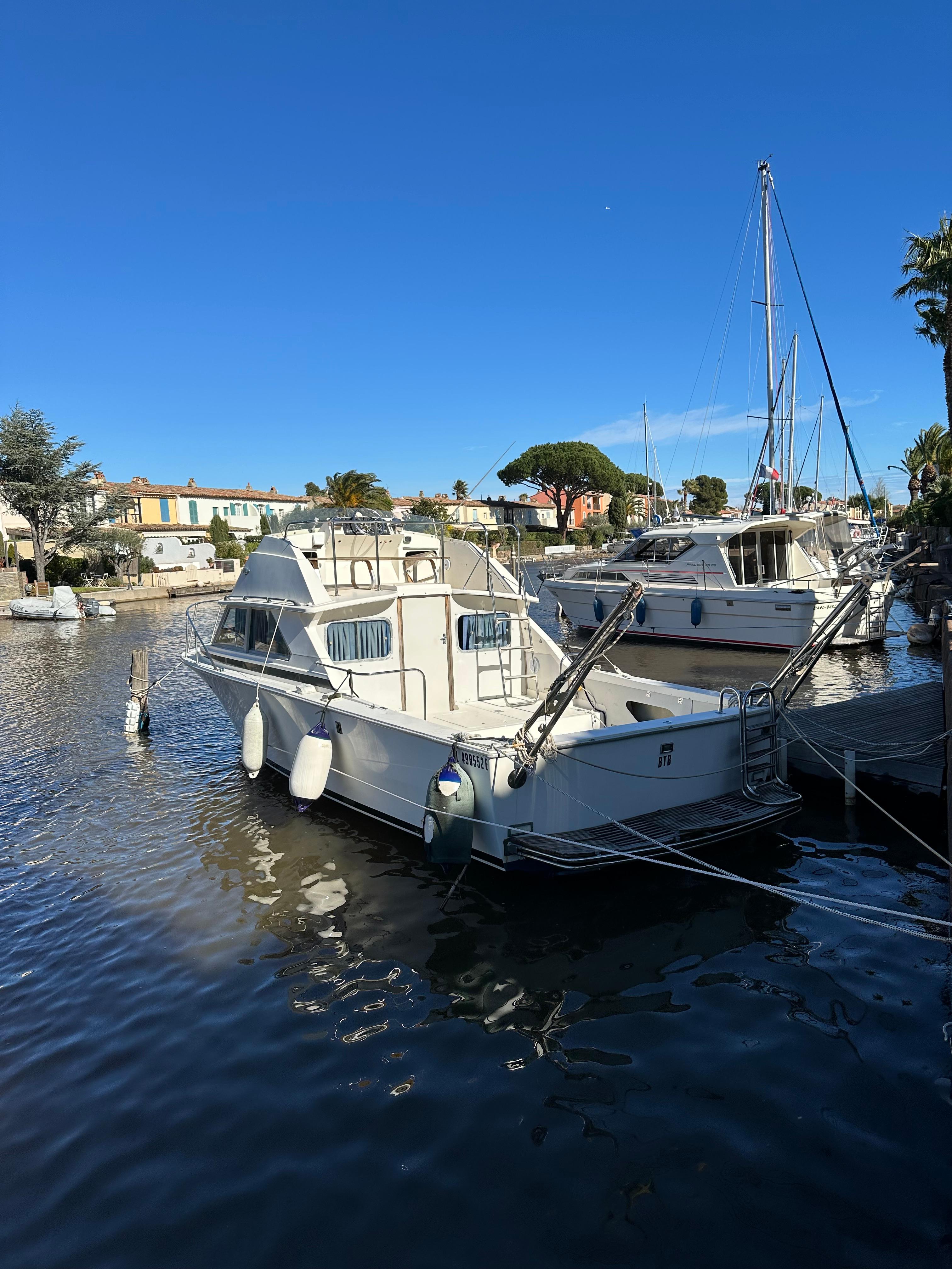 1979 Bertram 28 Flybridge CRUISER Cruiser for sale - YachtWorld