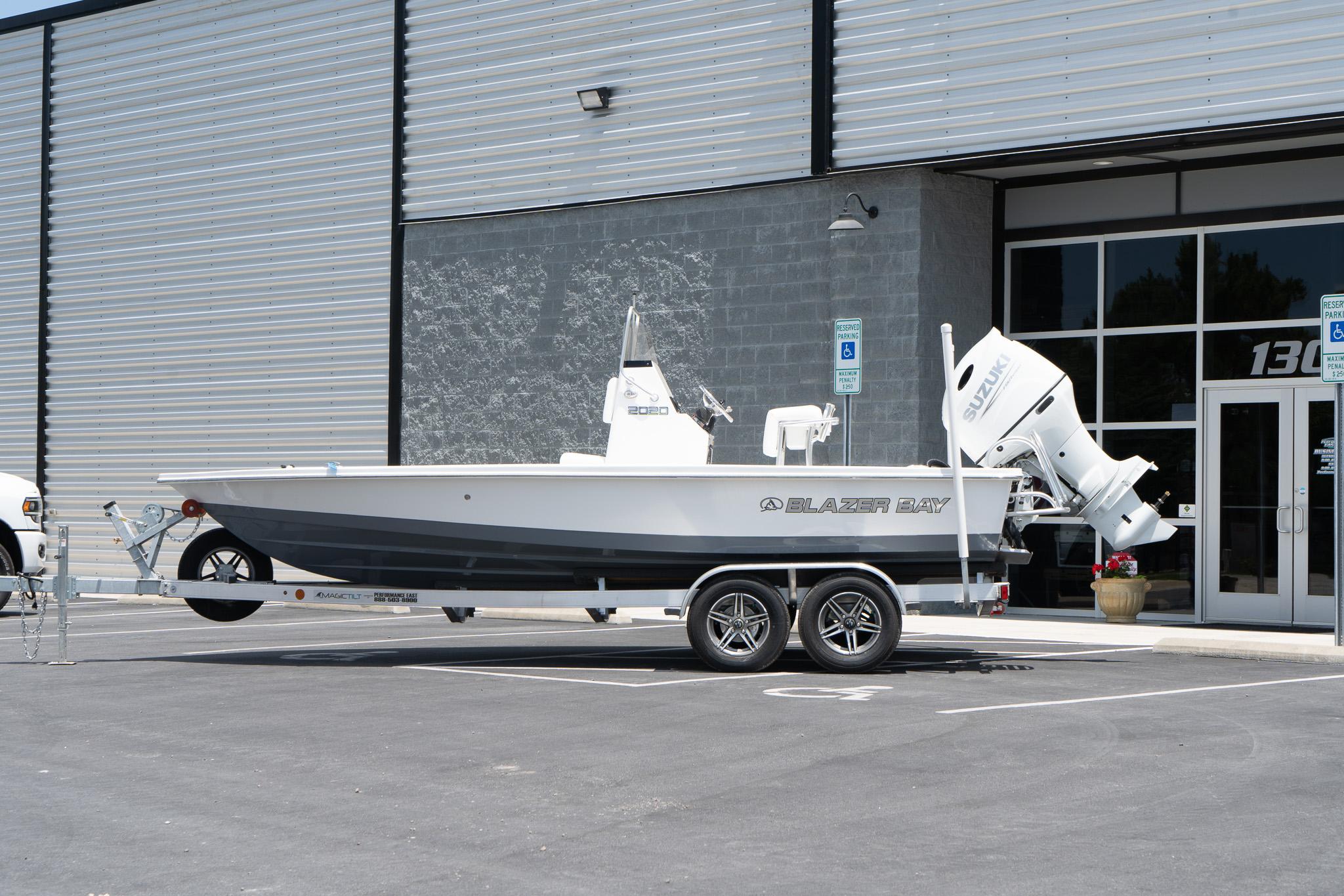 2024 Blazer 2020 Bay for sale - YachtWorld