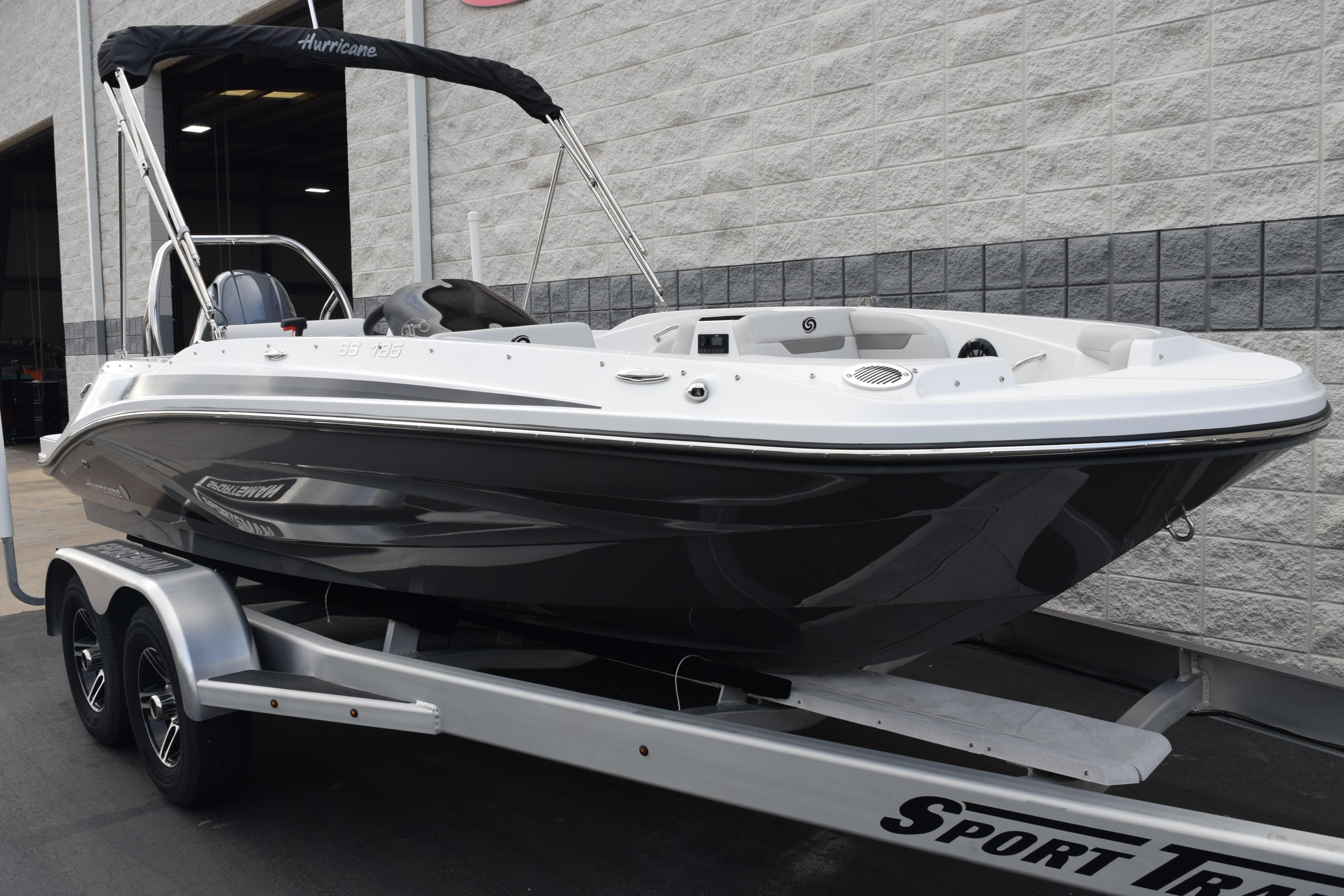 2023 Hurricane SunDeck Sport 185 OB Deck Boat for sale - YachtWorld