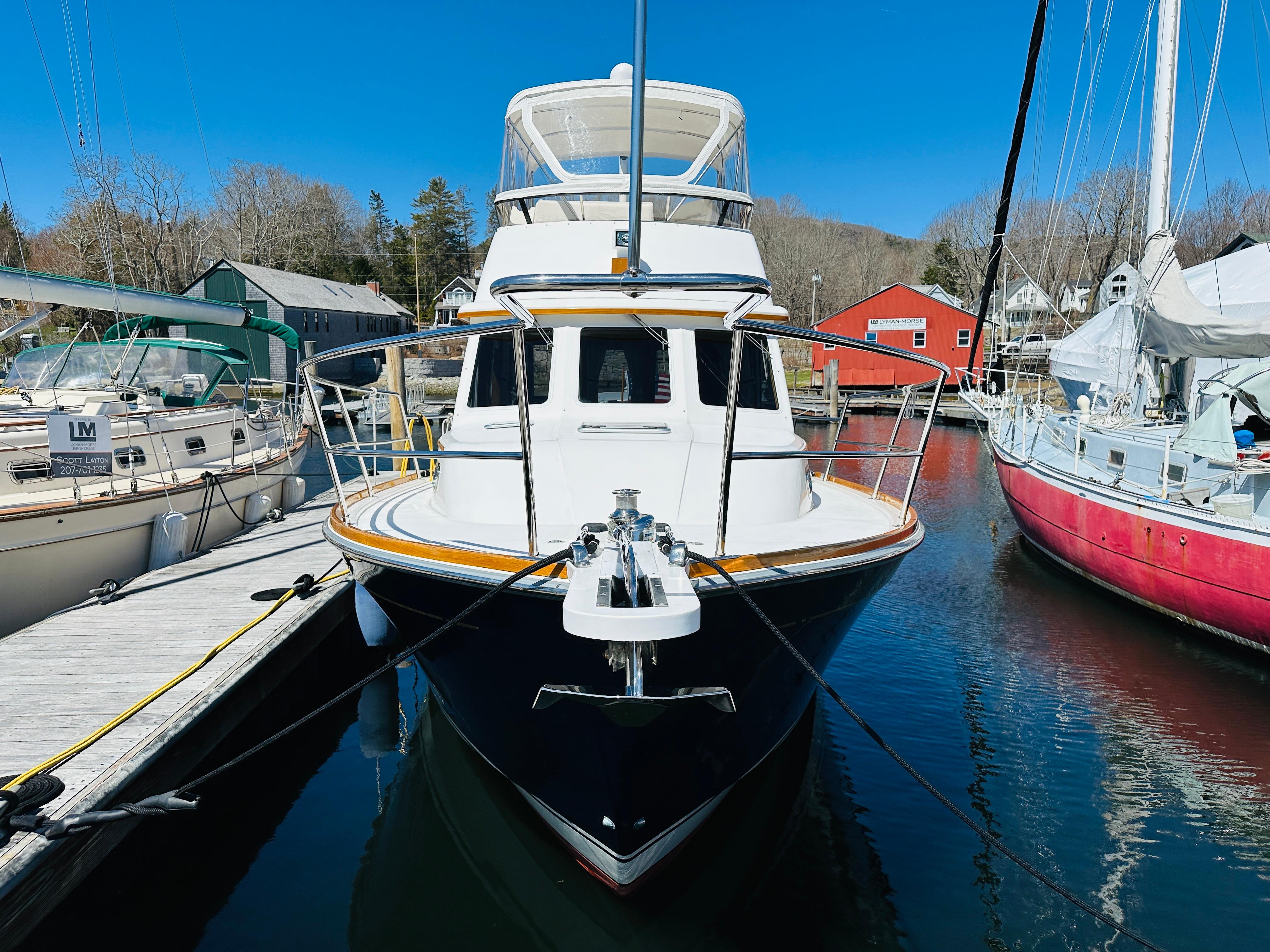 2005 Sabre 36 Flybridge Downeast for sale - YachtWorld