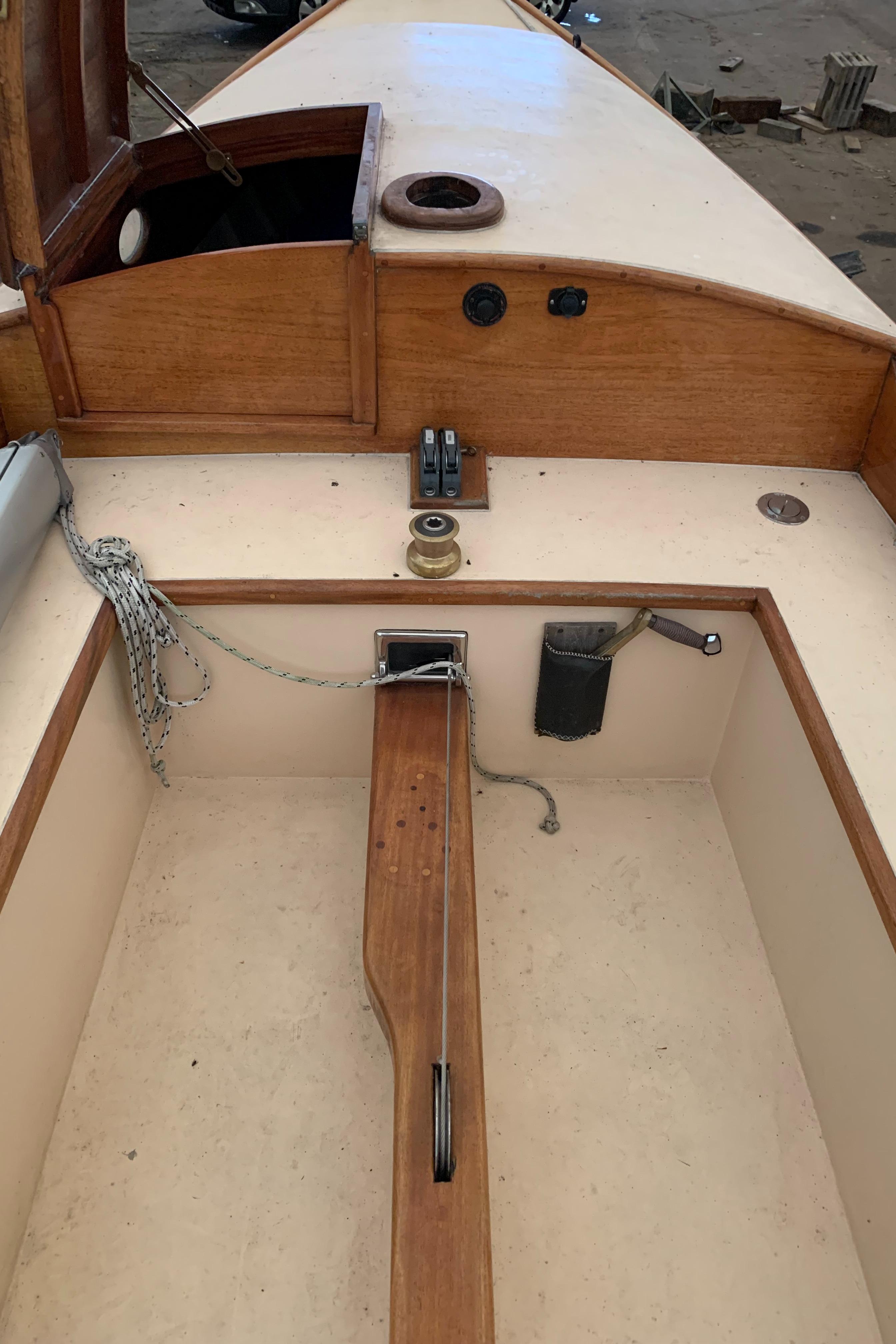 2009 Custom 27' wood sloop Sloop for sale - YachtWorld