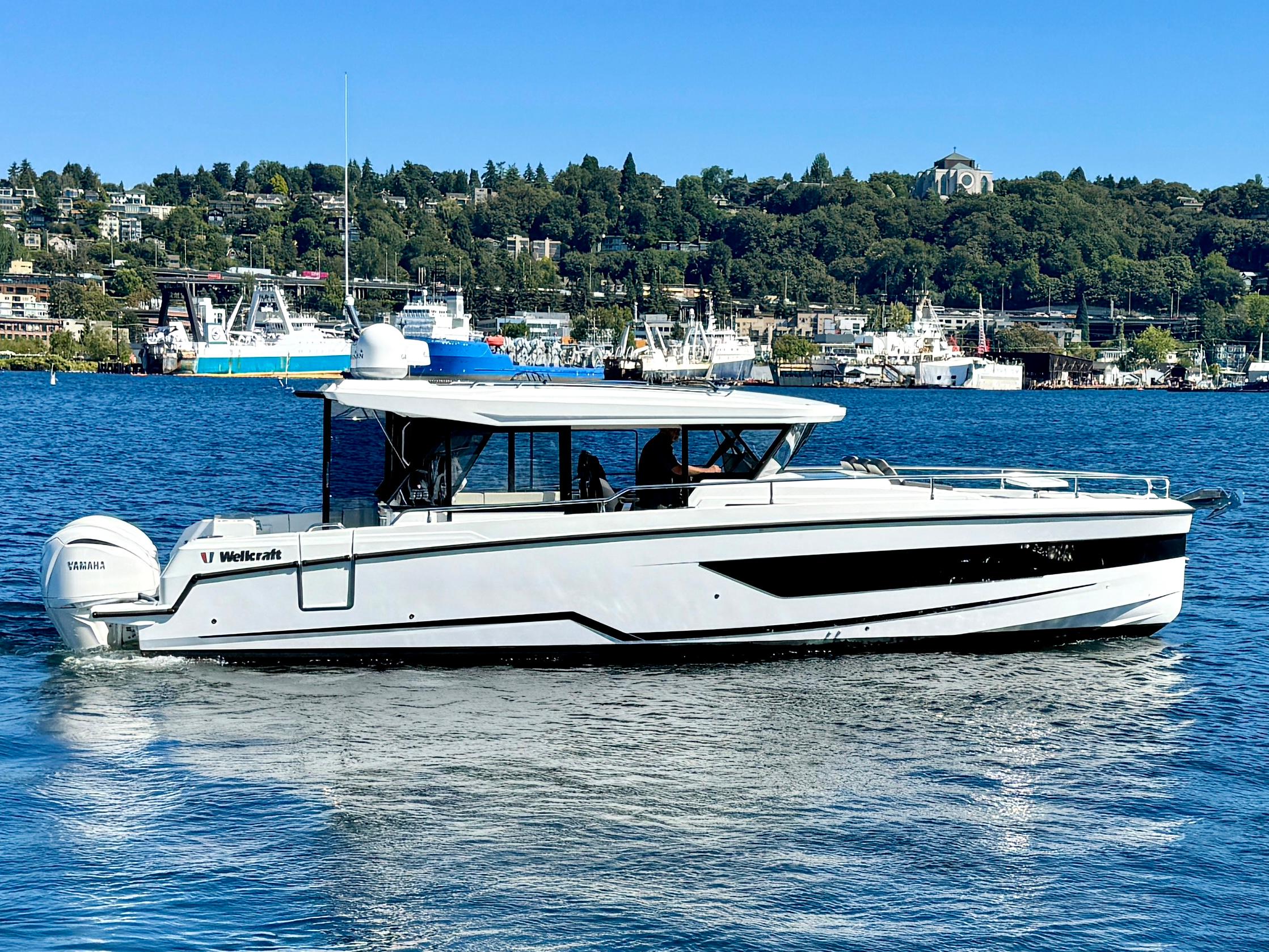 2024 Wellcraft 355 Center Console for sale - YachtWorld