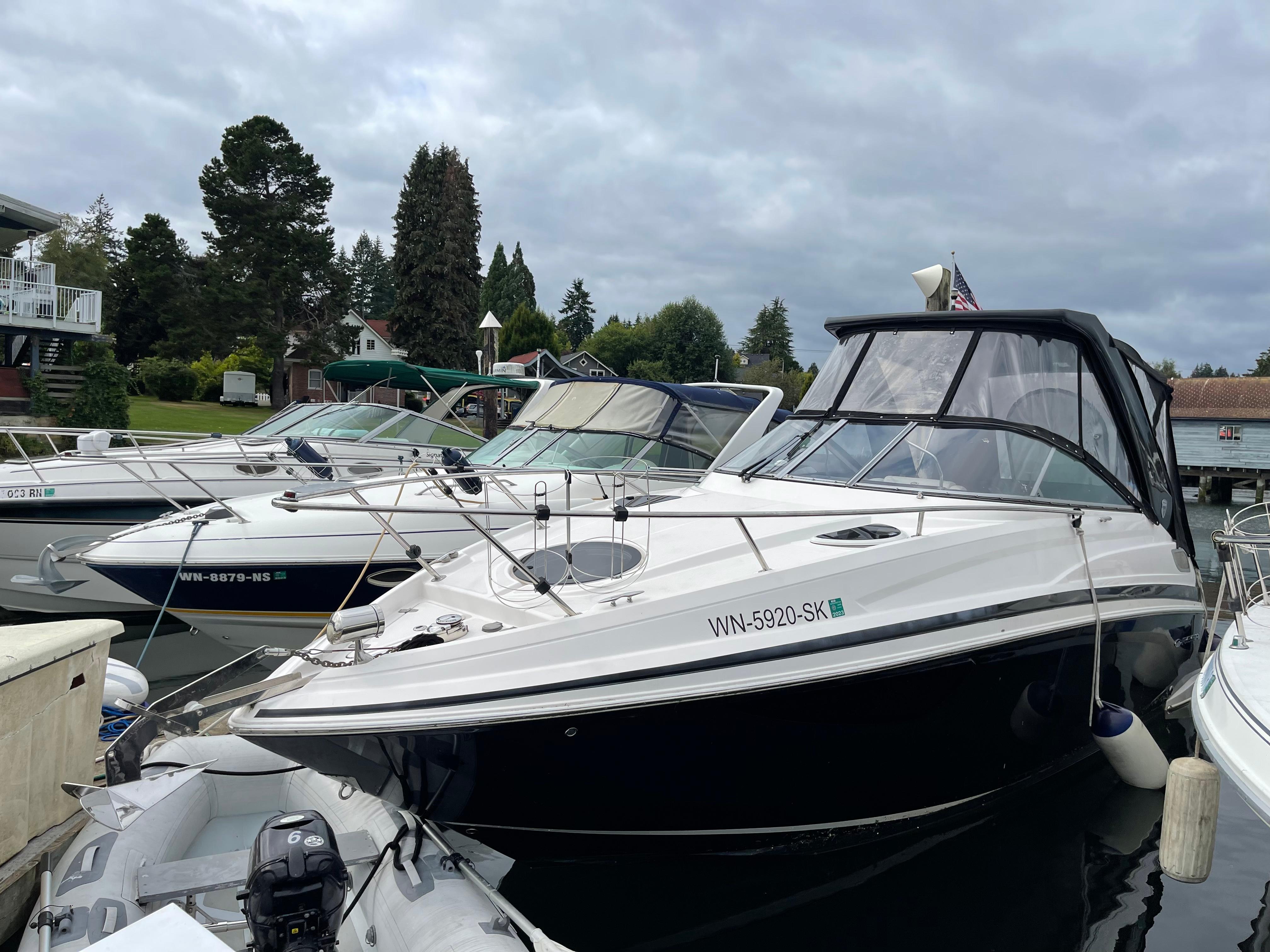 2015 Regal 28 Express Express Cruiser for sale - YachtWorld