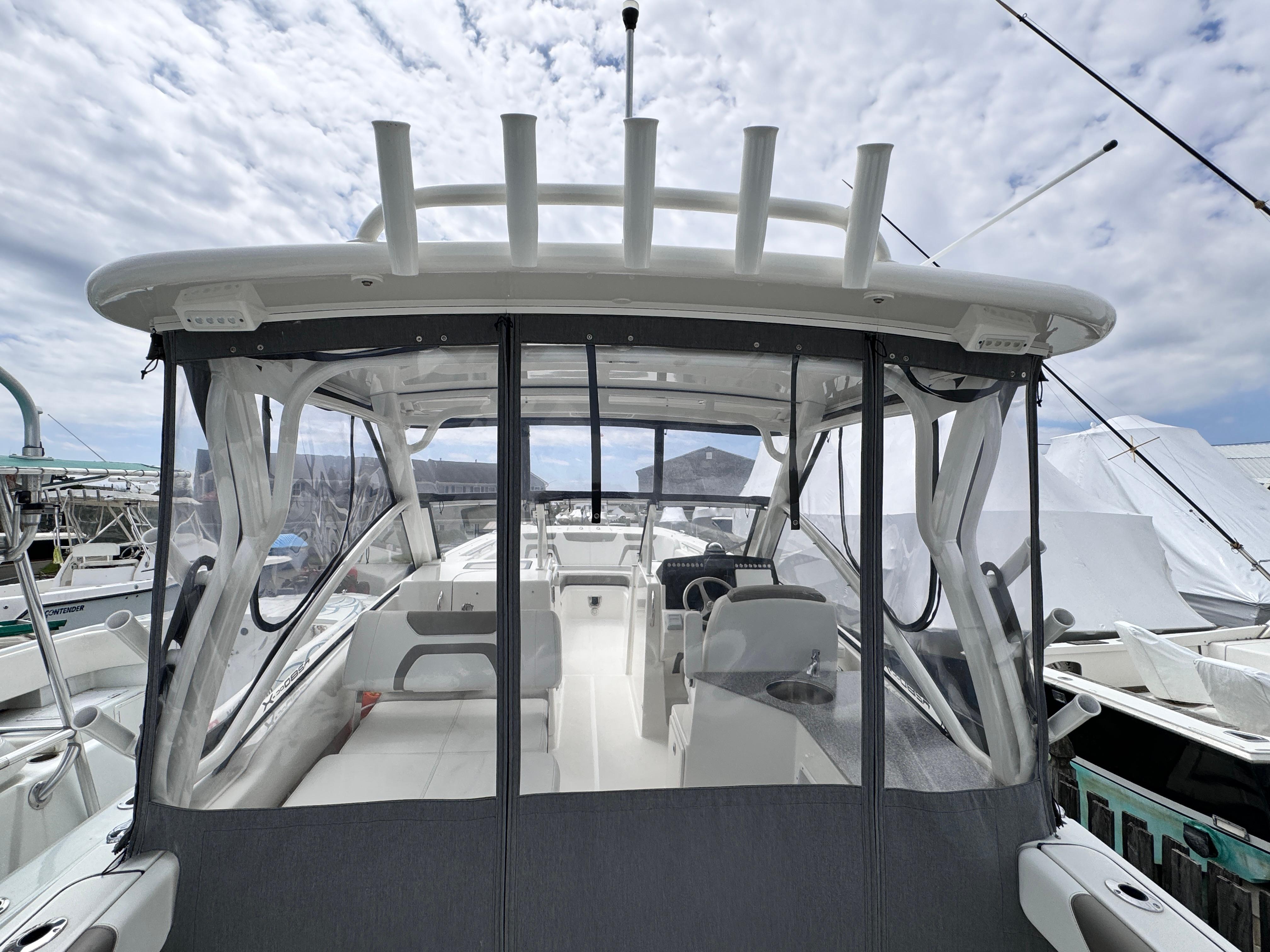 2020 World Cat 280 DC-X Power Catamaran for sale - YachtWorld