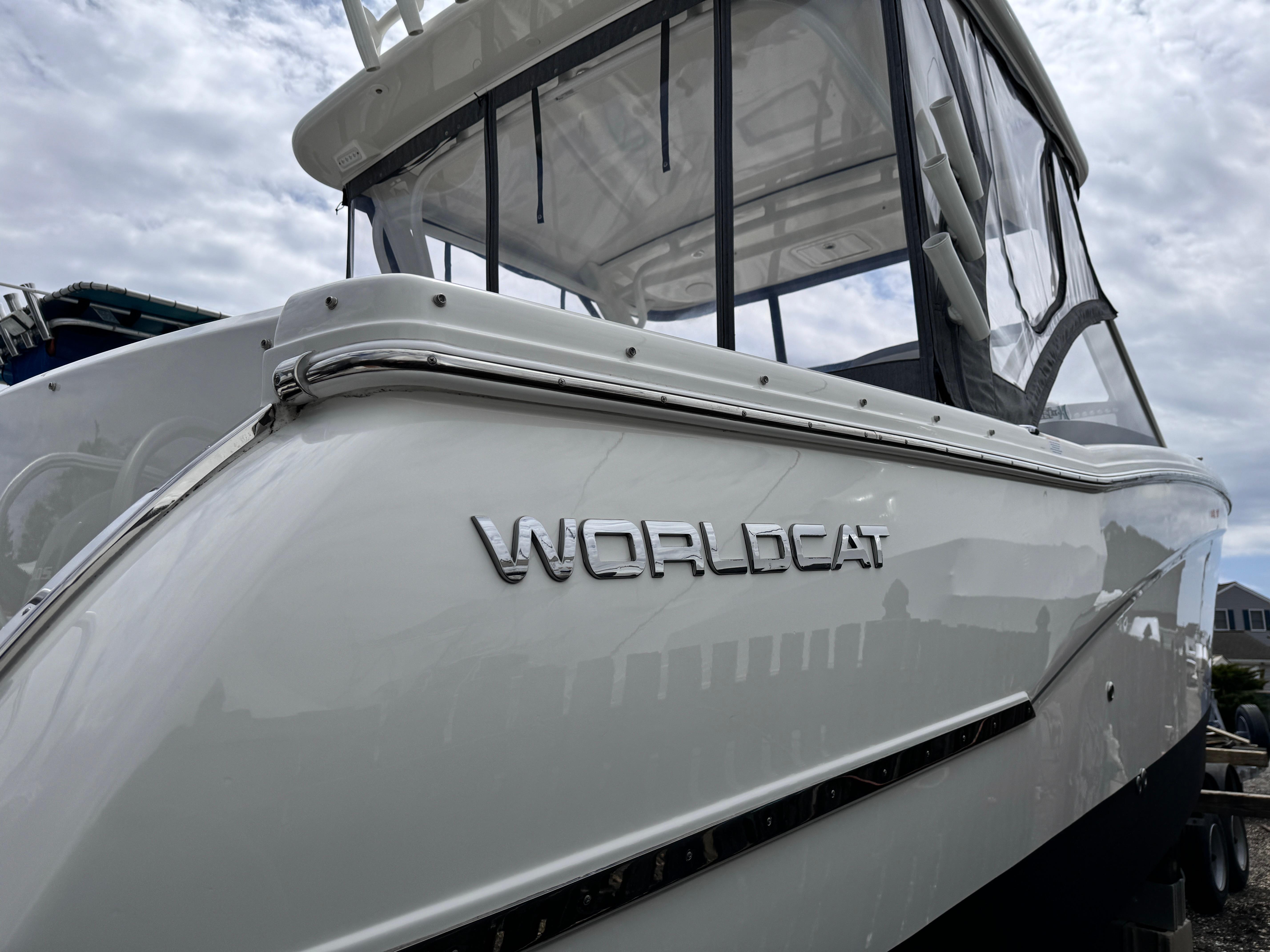2020 World Cat 280 DC-X Power Catamaran for sale - YachtWorld