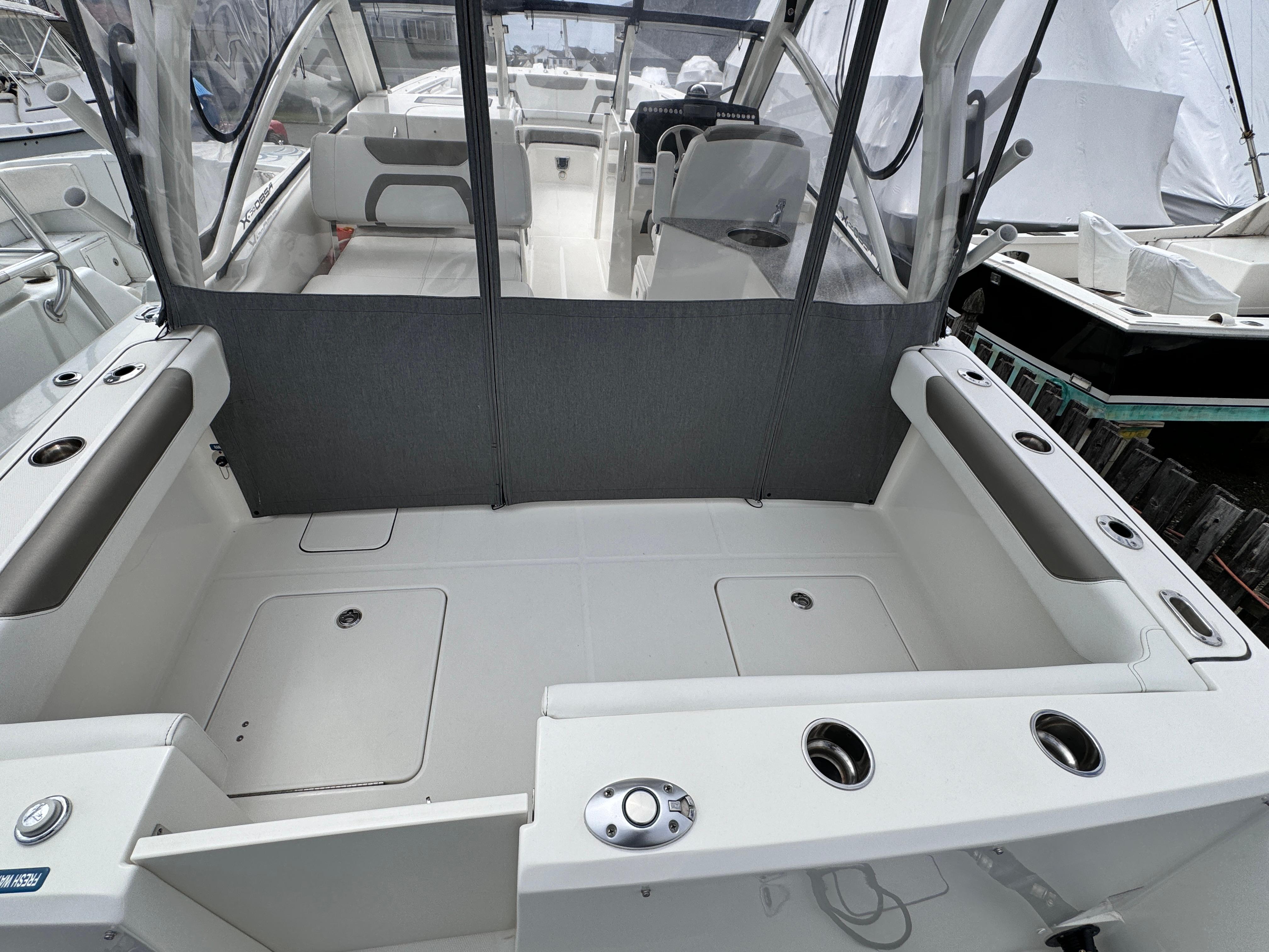 2020 World Cat 280 DC-X Power Catamaran for sale - YachtWorld