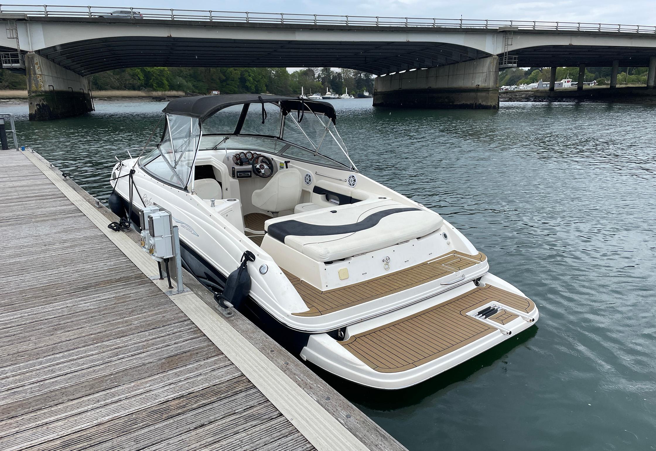 Rinker 232 Captiva | 7m | 2005 - Hampshire | Boats and Outboards