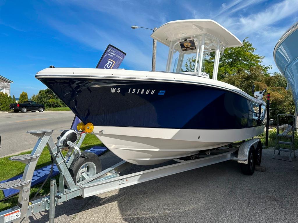 2022 Robalo R230 Center Console Centre Console for sale - YachtWorld