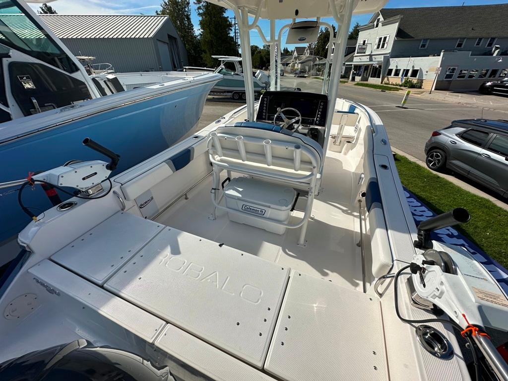 2022 Robalo R230 Center Console Centre Console for sale - YachtWorld