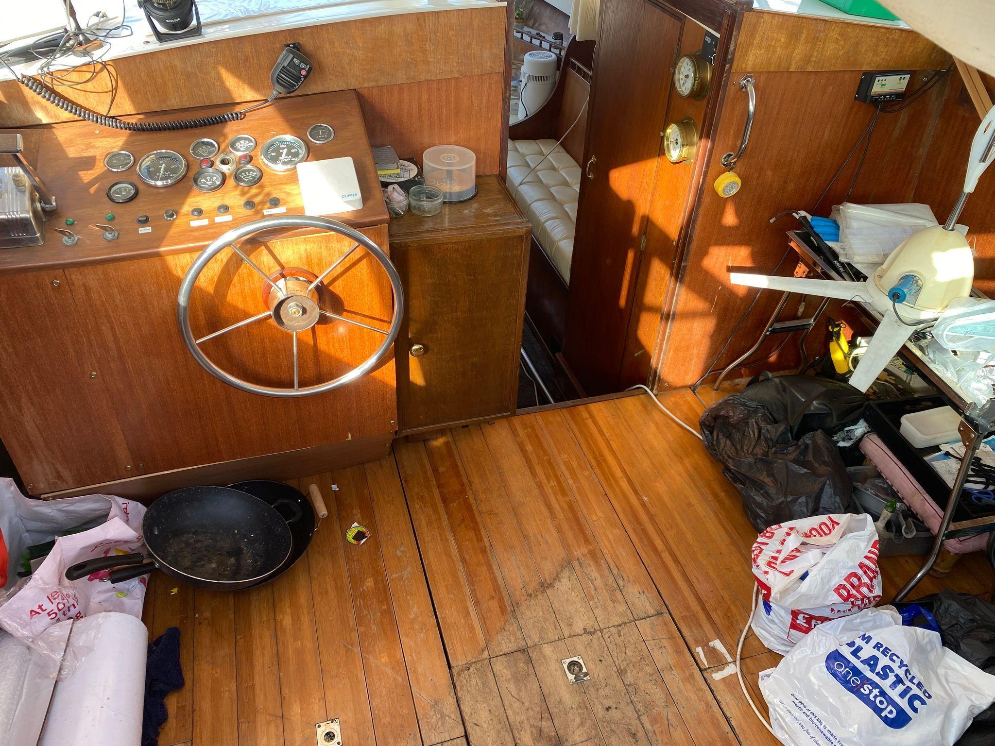 1972 Seamaster 30 Motor Yachts for sale - YachtWorld