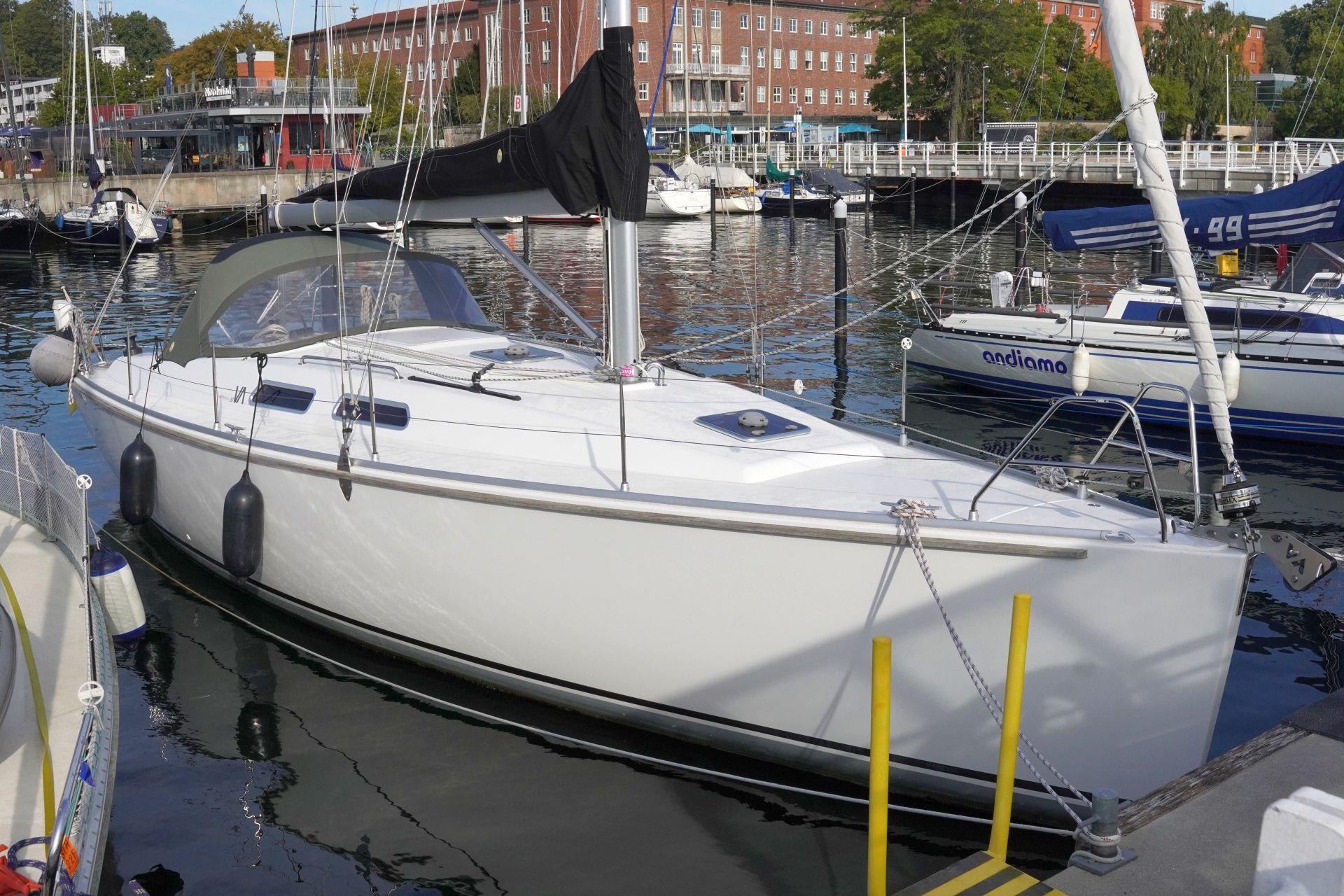 2014 Dehler Varianta 37 Cruiser for sale - YachtWorld