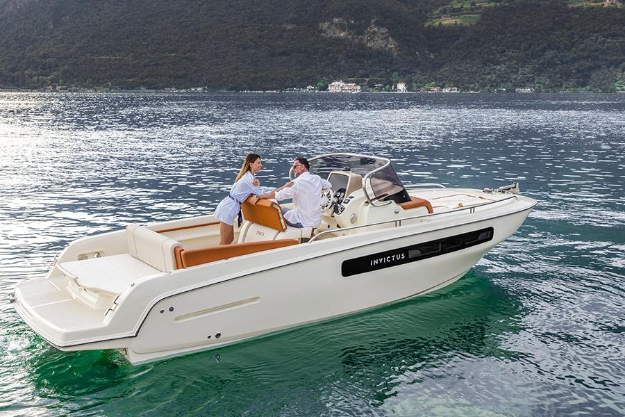 Neuf 2024 Invictus Yachts Open en console boten | Annonces du Bateau