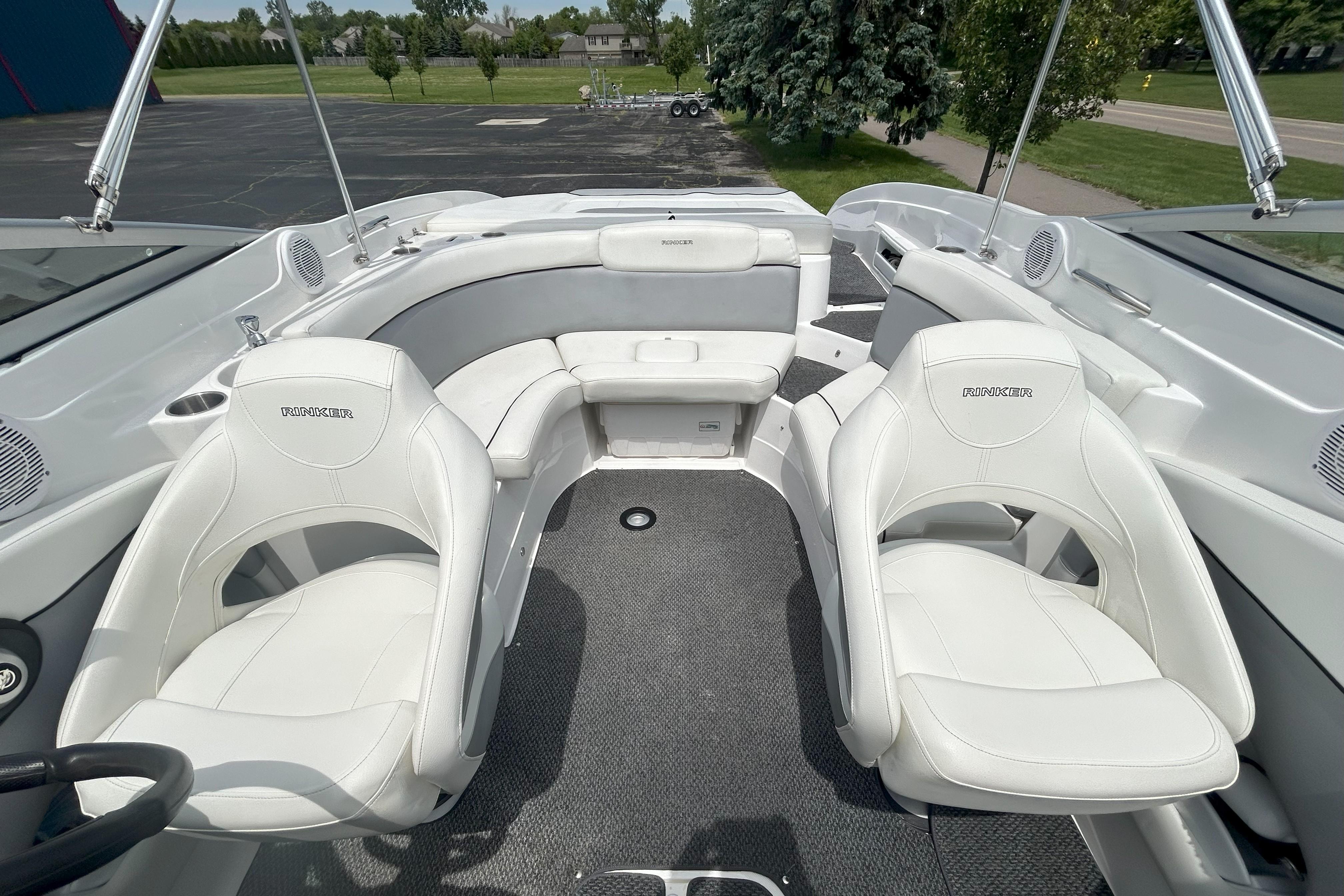 2014 Rinker Captiva 246 BR Runabout for sale - YachtWorld