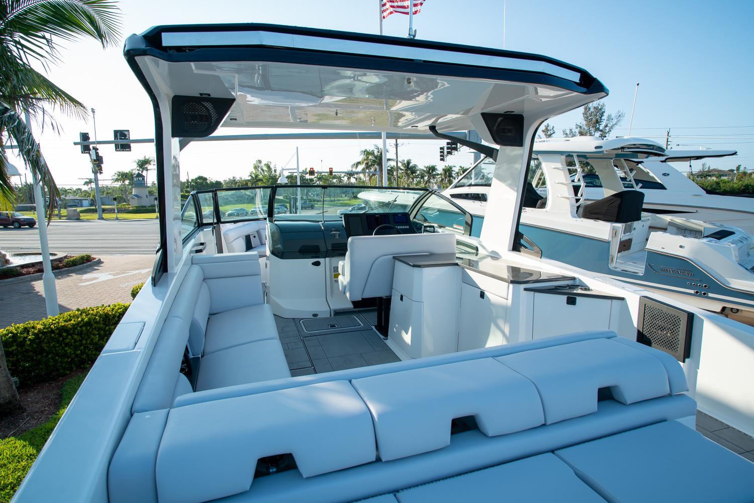 2023 Aviara AV32 Outboard Runabout for sale - YachtWorld