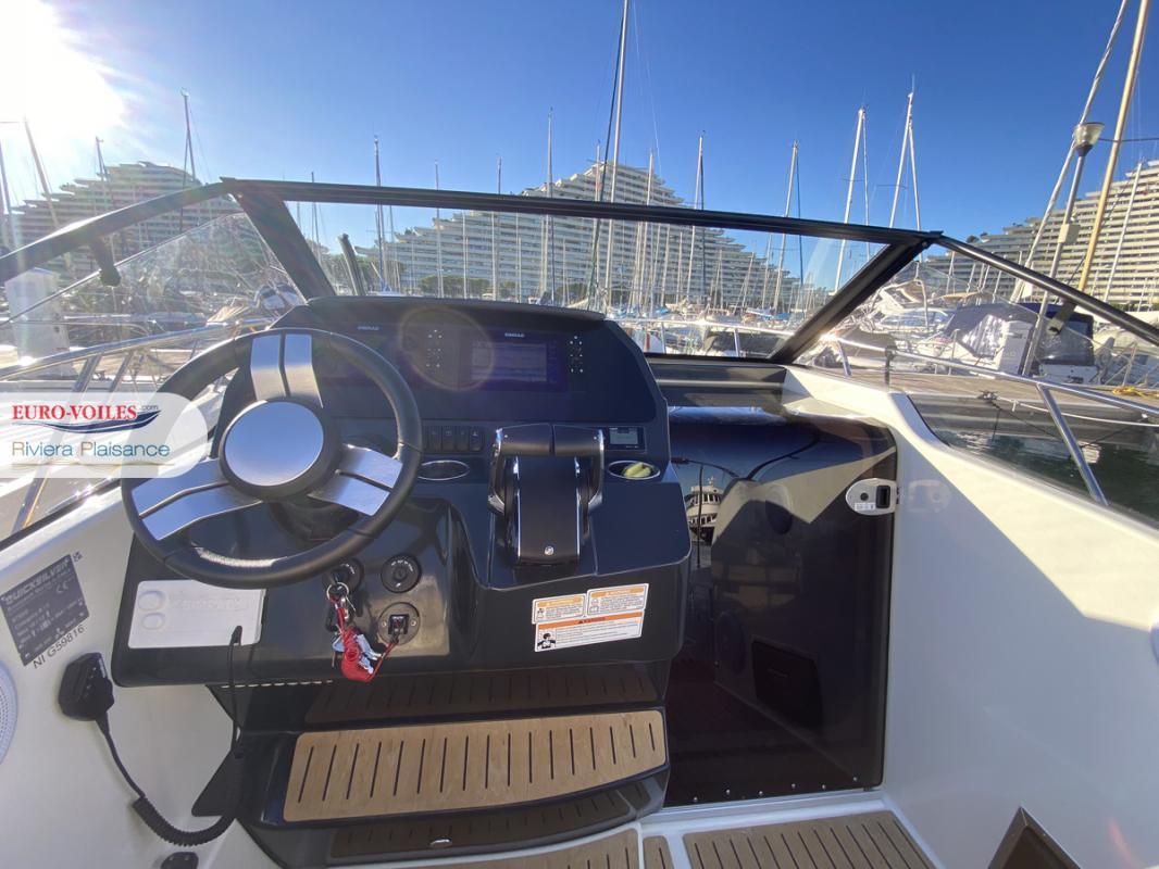 2023 Quicksilver Activ 875 Sundeck Cruiser for sale - YachtWorld