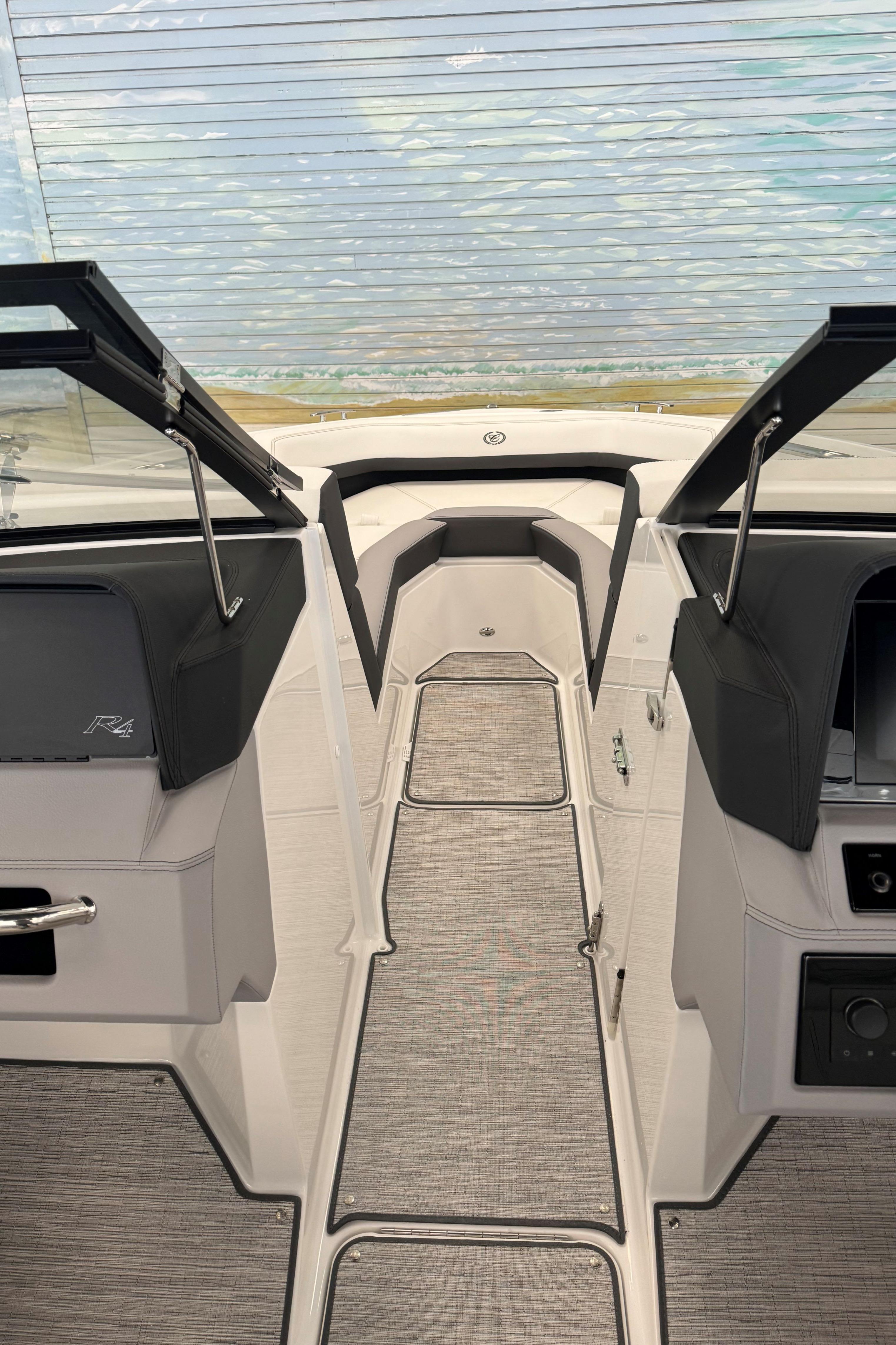 2024 Cobalt R4 Bowrider for sale - YachtWorld