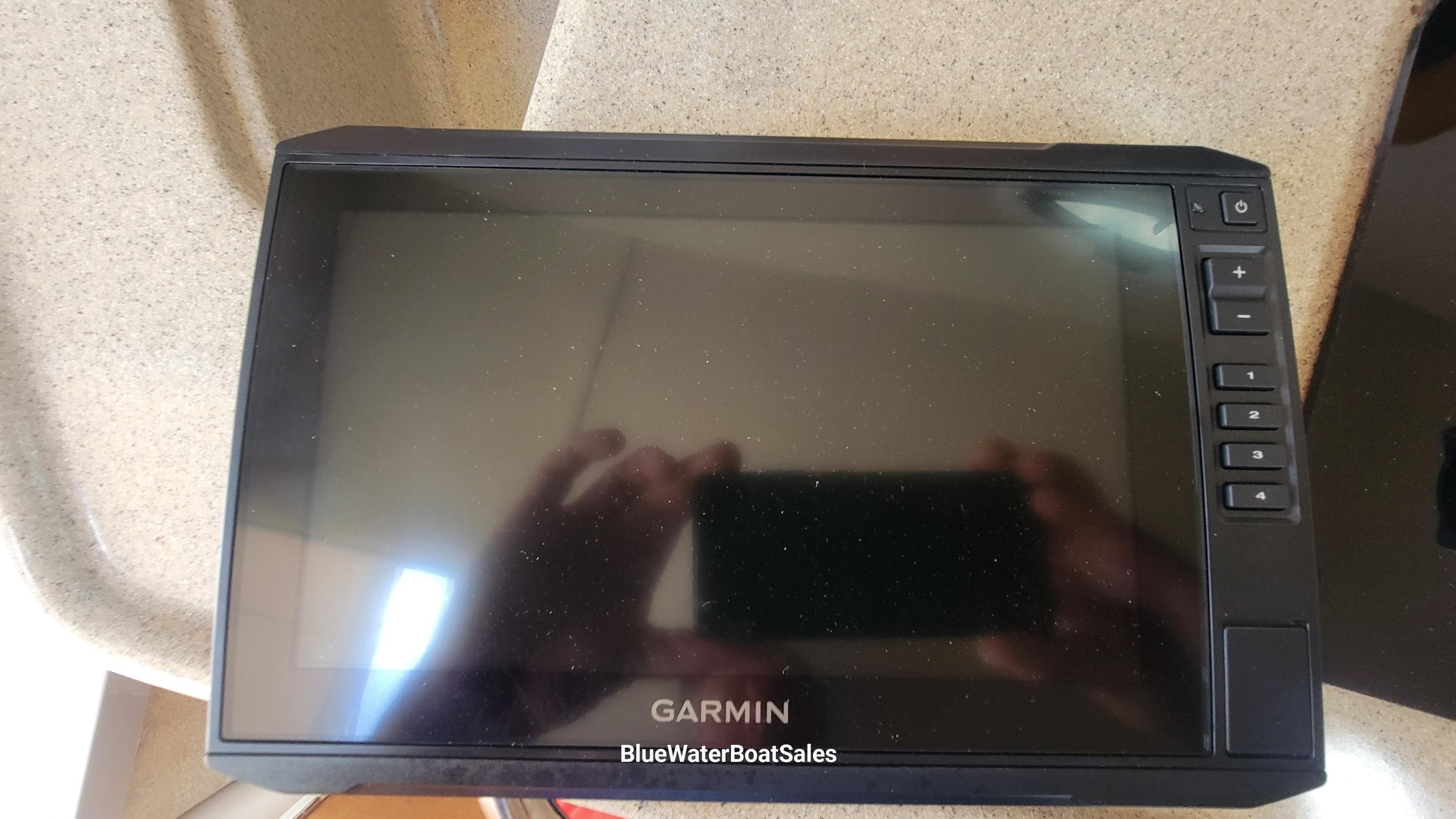 2008 Larson Cabrio 240 Cruiser for sale - YachtWorld