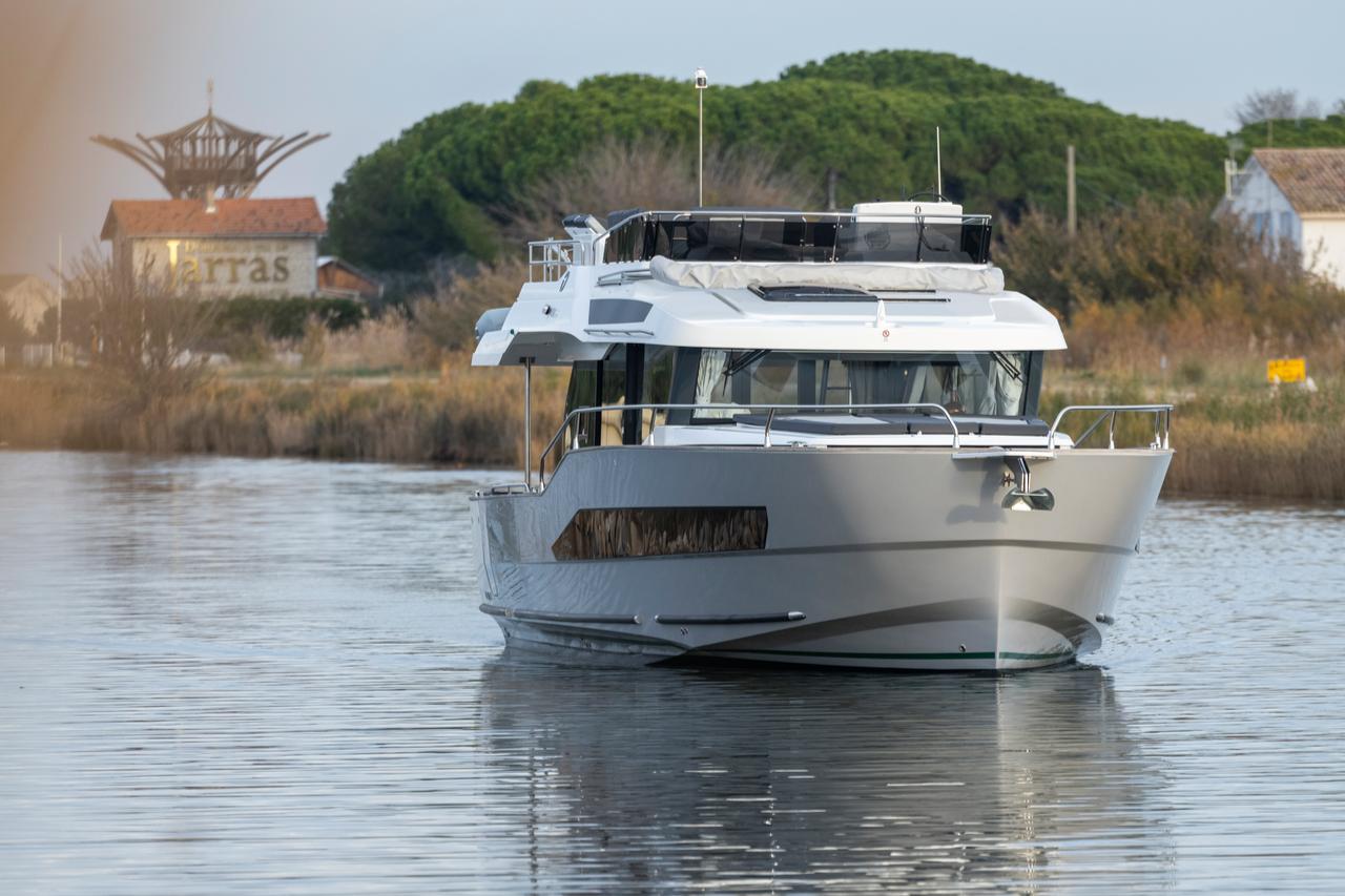 Ocasión 2025 Delphia 12 Fly - Gard ( 30 ) | TopBarcos.com
