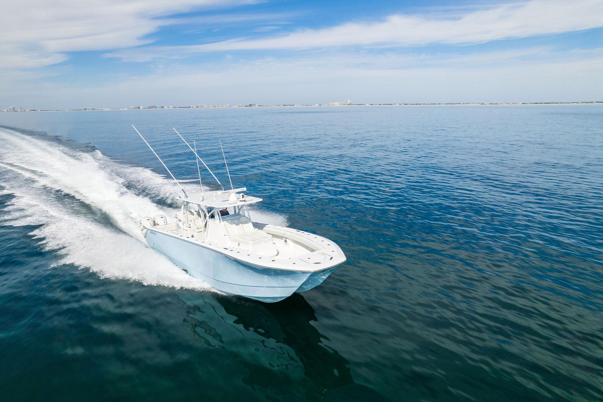 2023 SeaHunter 41 Center Console for sale - YachtWorld