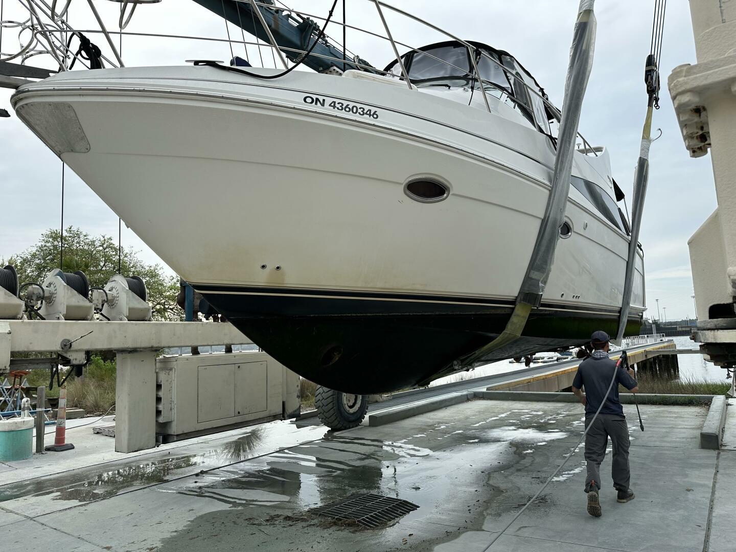 2004 Carver 360 Mariner Motor Yachts for sale - YachtWorld