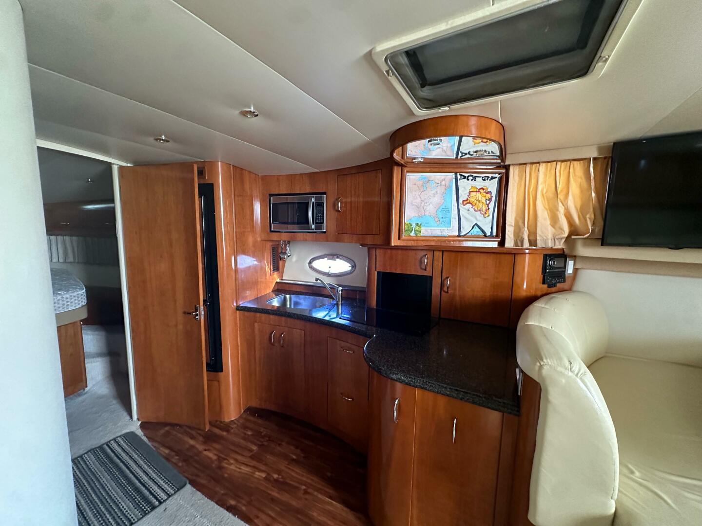 2004 Carver 360 Mariner Motor Yachts for sale - YachtWorld