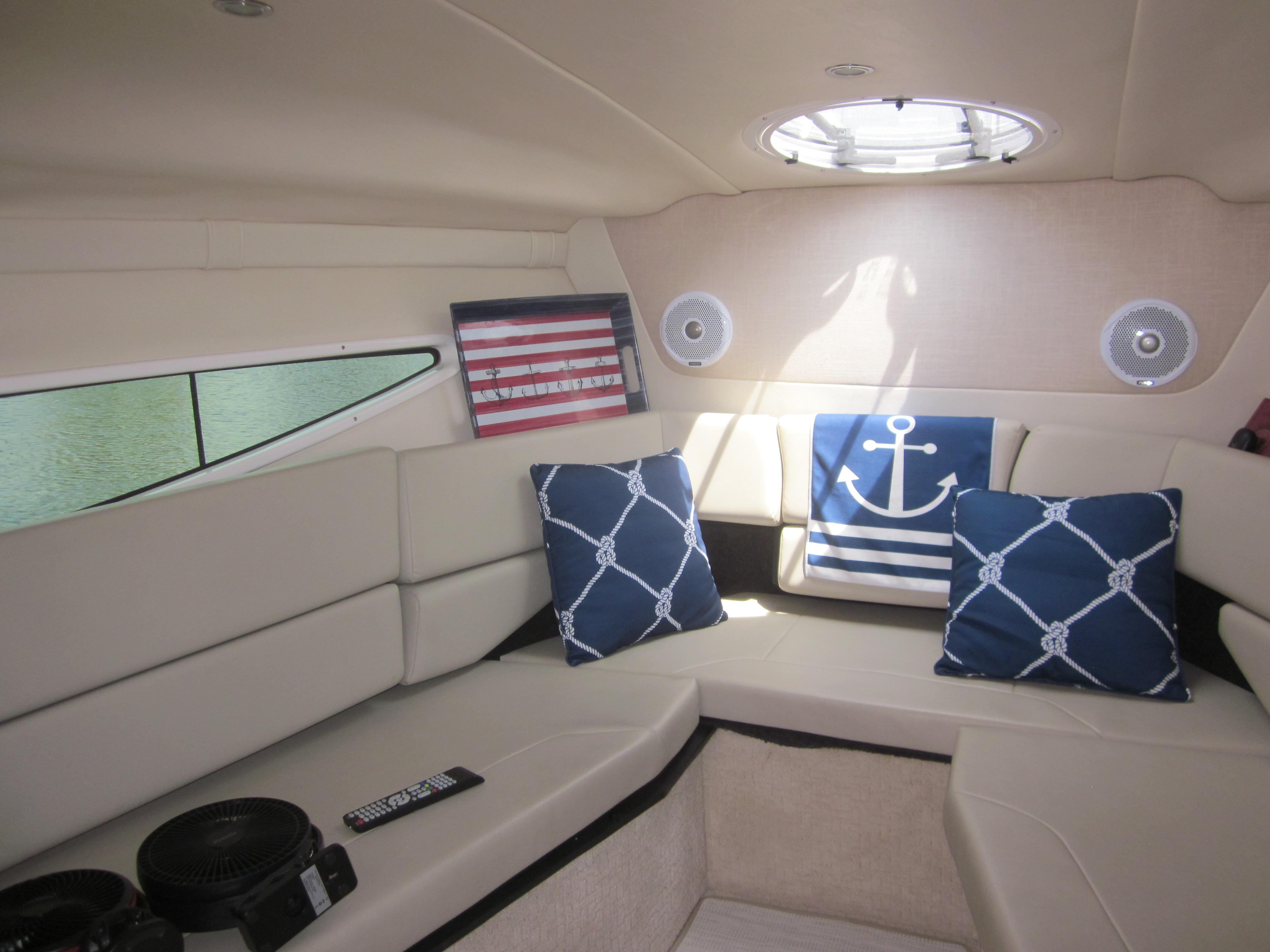 2017 Regal 26 Express Expresskruisers te koop- YachtWorld