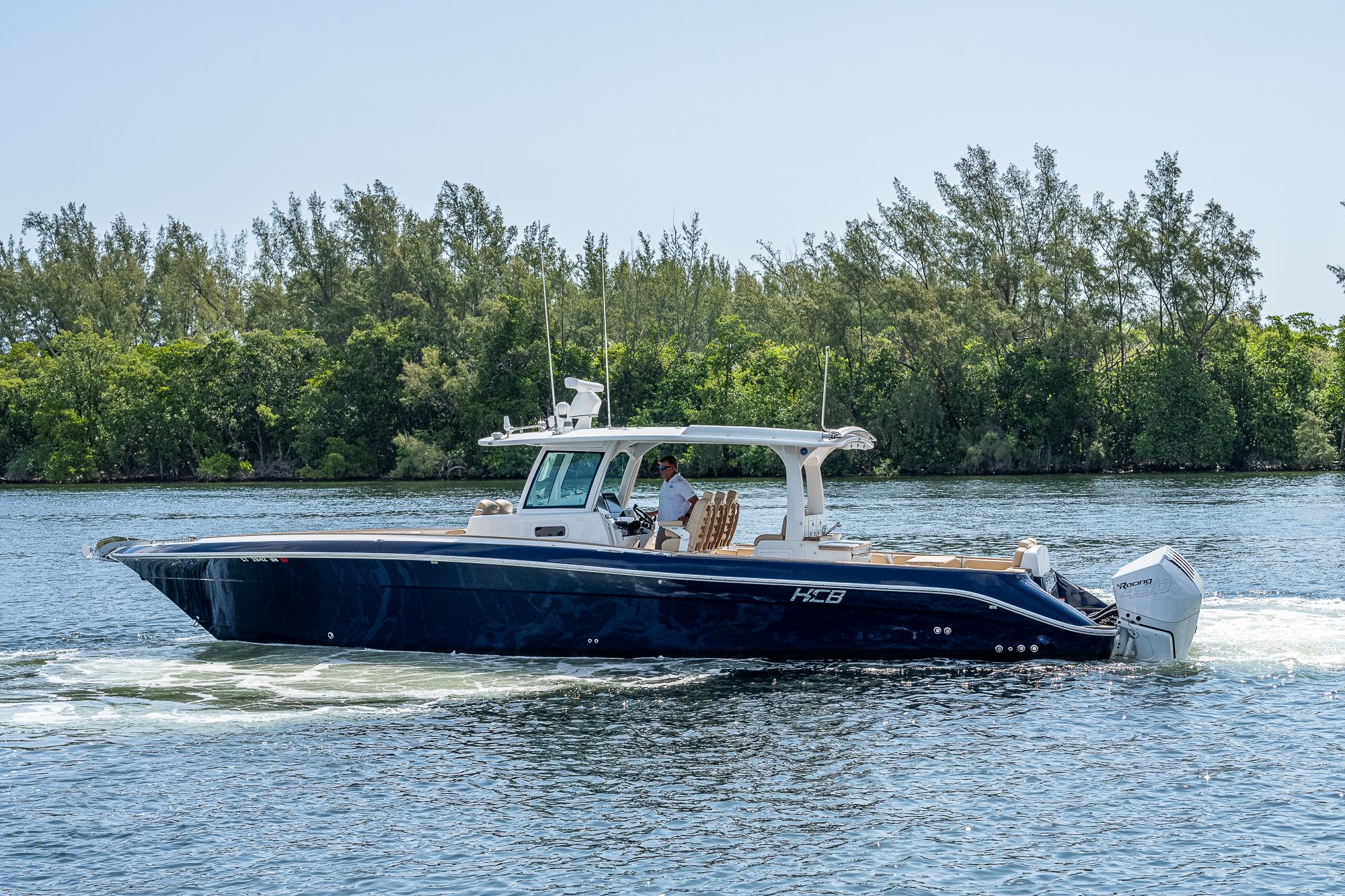 2021 HCB Lujo Barcos de consola central en venta - YachtWorld