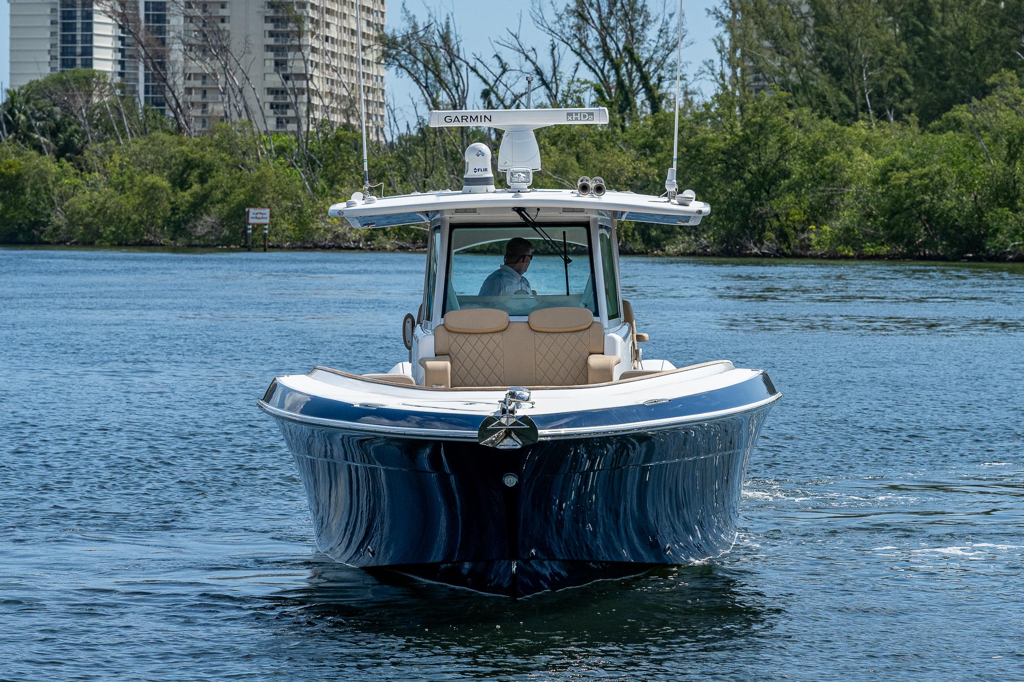 2021 HCB Lujo Barcos de consola central en venta - YachtWorld