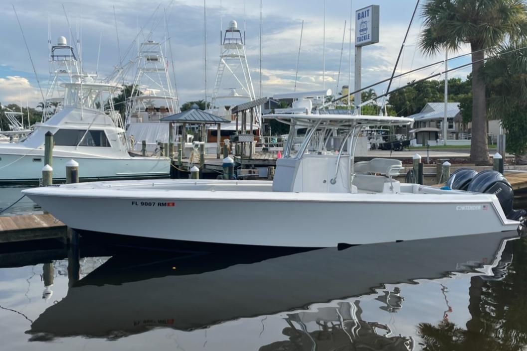 2018 Contender 32 ST Centre Console for sale - YachtWorld