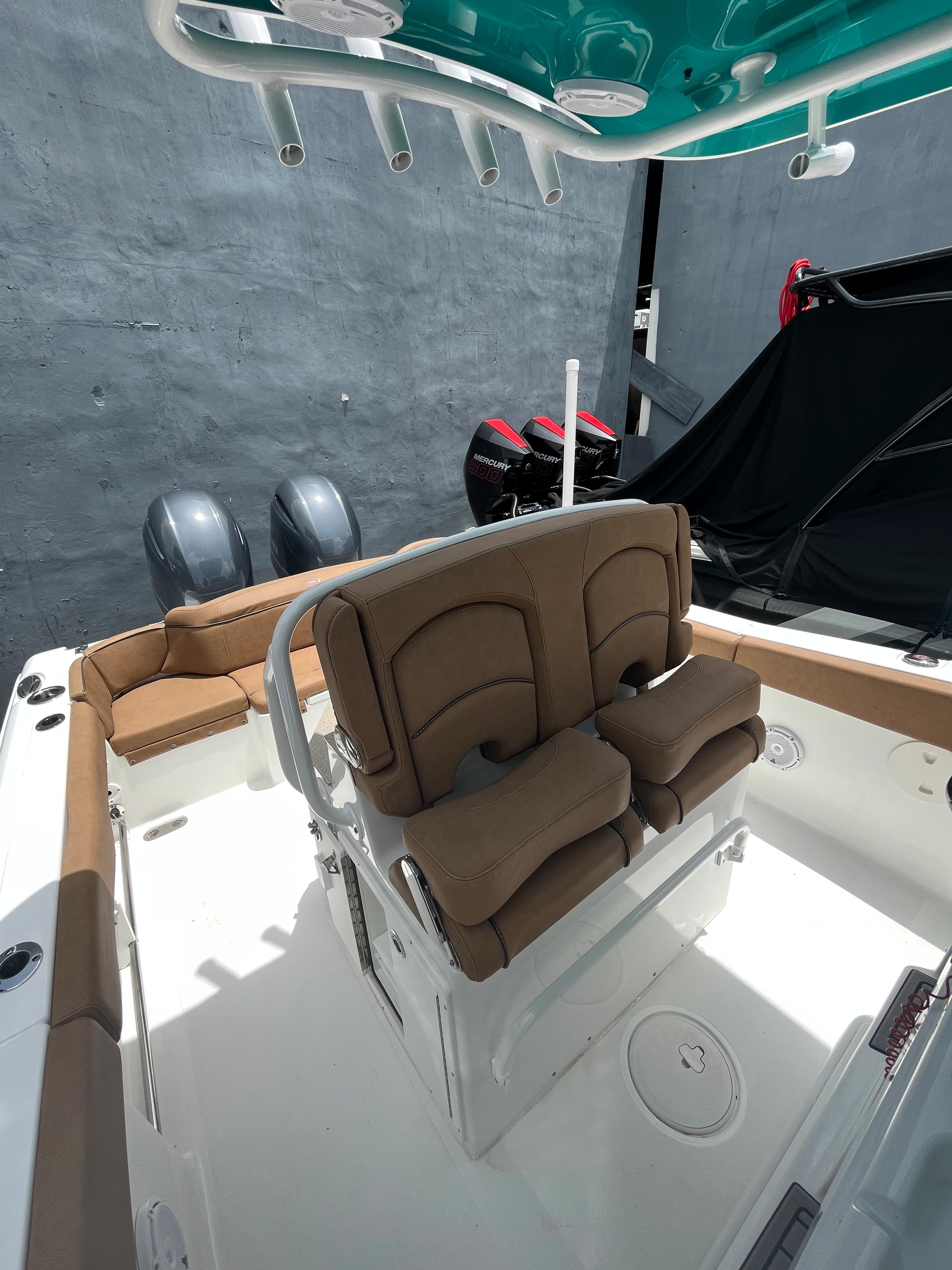 2021 Sea Hunt Ultra 265 SE Centre Console for sale - YachtWorld