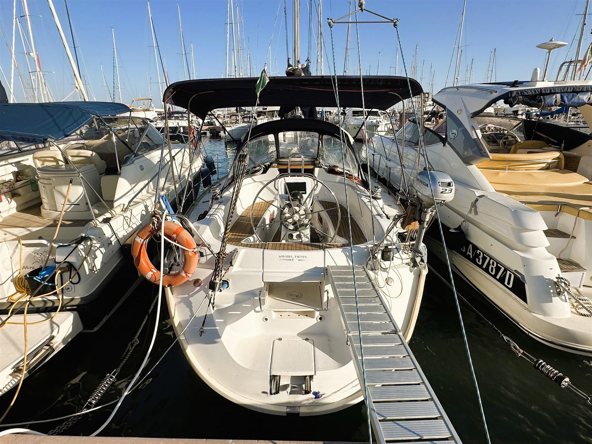 Bavaria 36 | 2003 | 11m | Boatshop24