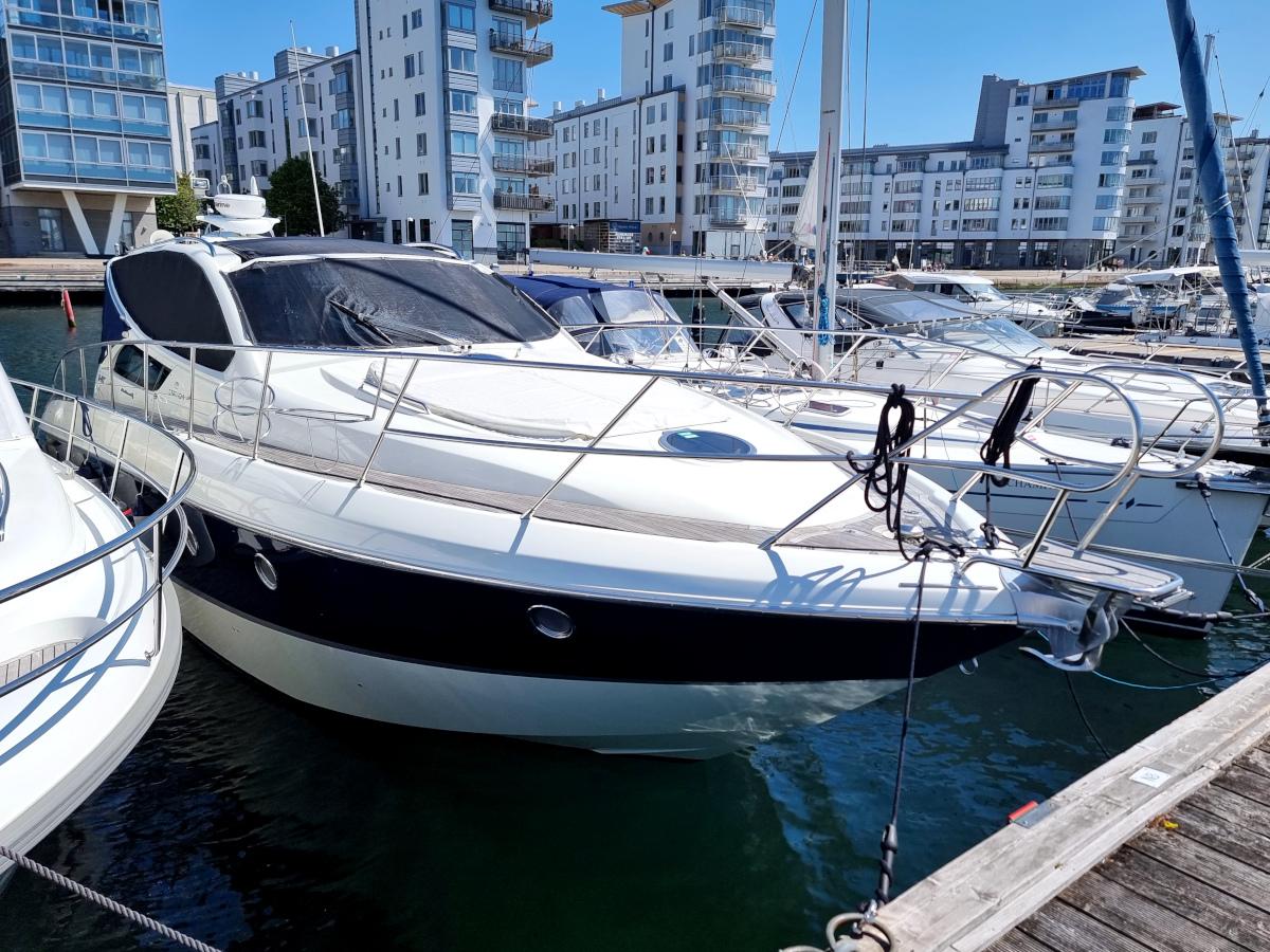 Cranchi Mediterranee 43 HT 14m 2007, Motoryachten | Boot24