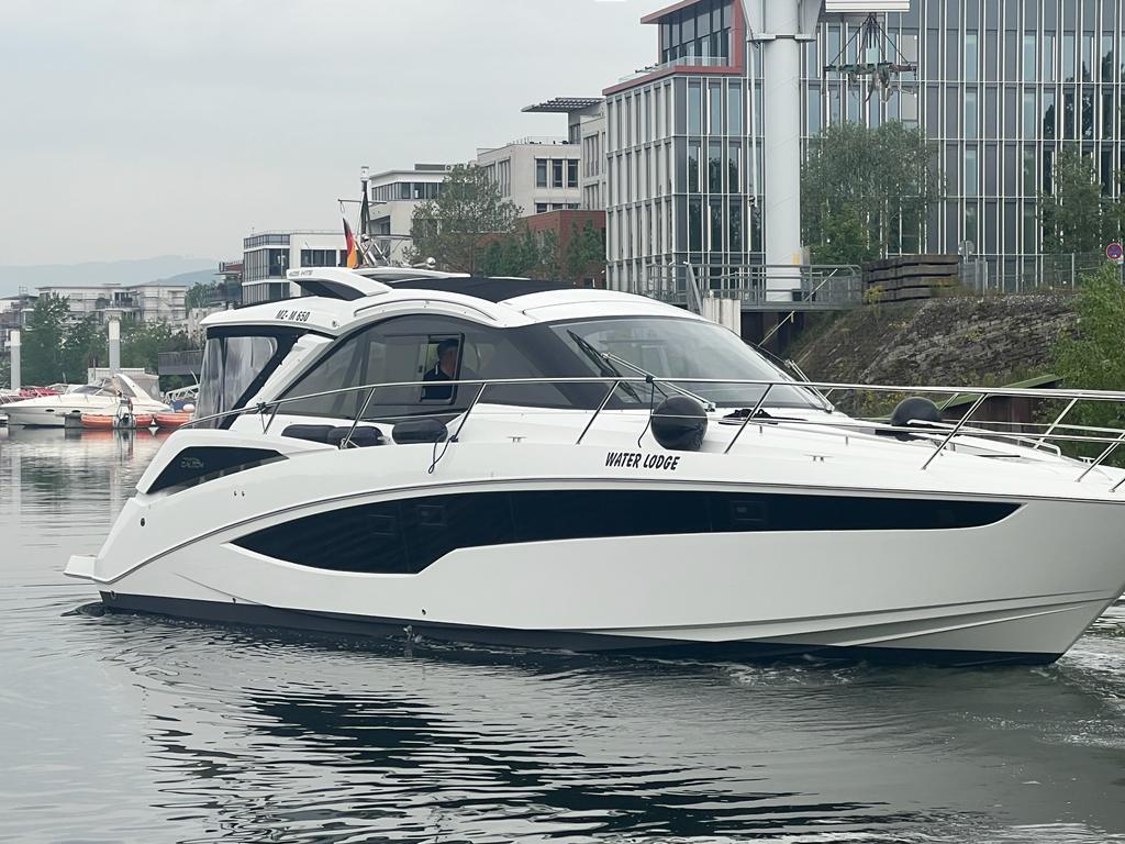 Used 2022 Galeon 405 HTS - Brandenburg | YachtFocus