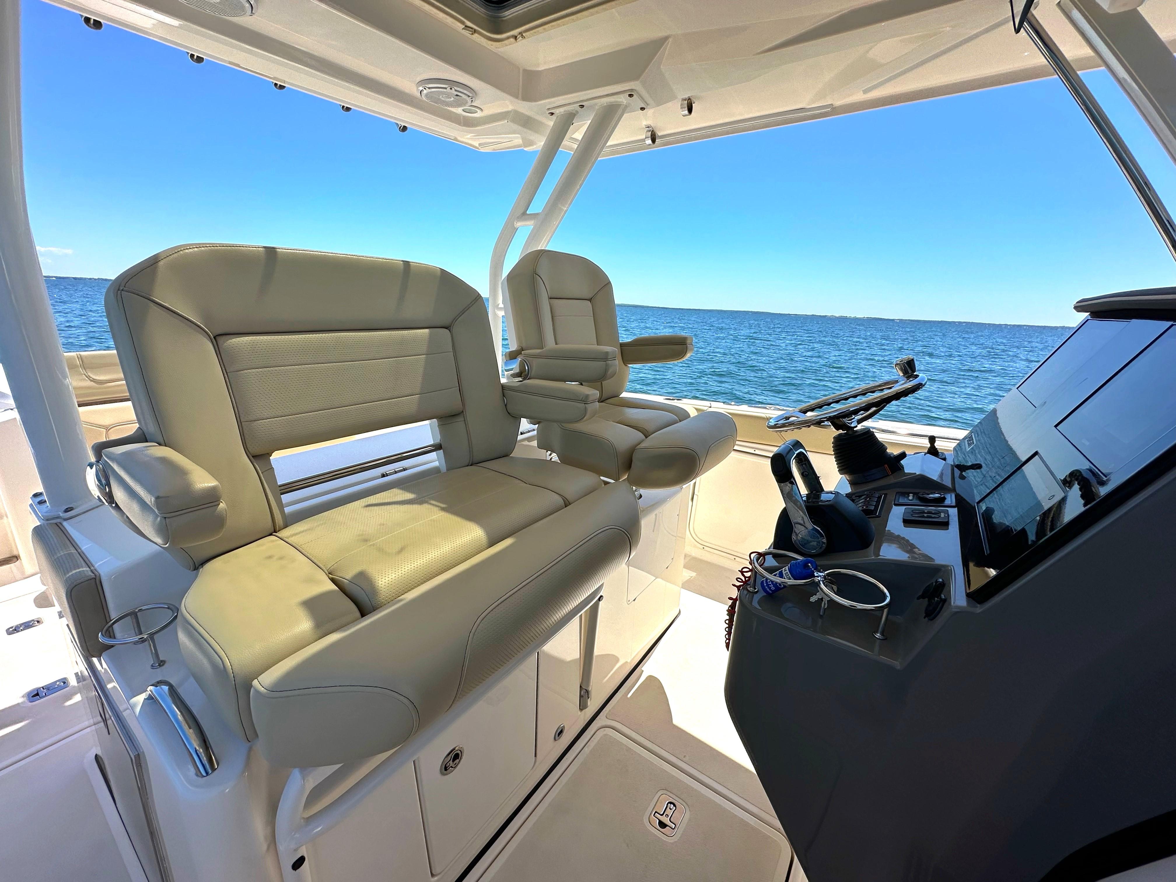 2018 Pursuit S 328 Sport Center Console for sale - YachtWorld