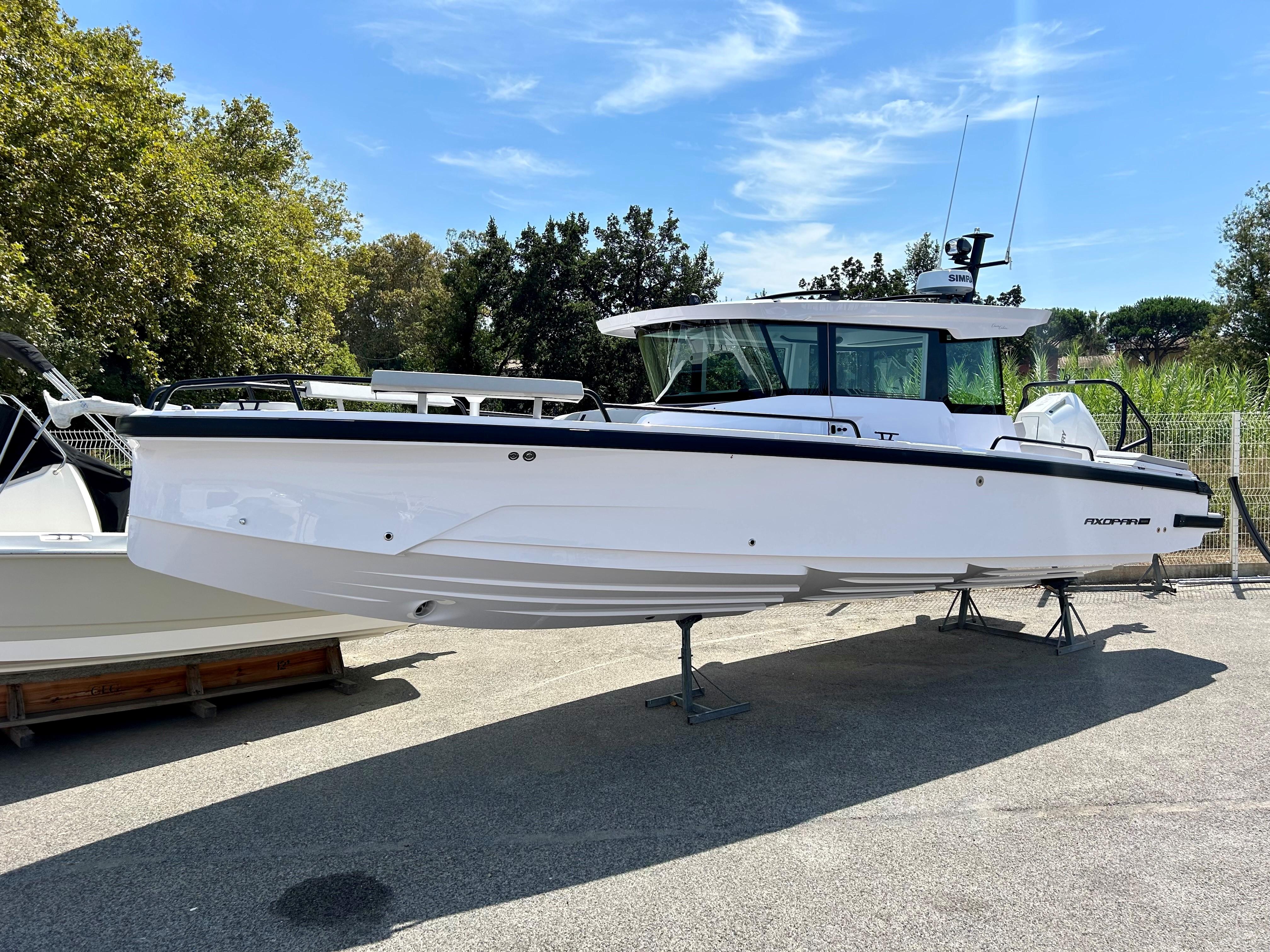 Axopar 29 XC Cross Cabin | 9m | 2025 - 83 - Var | Boats and Outboards