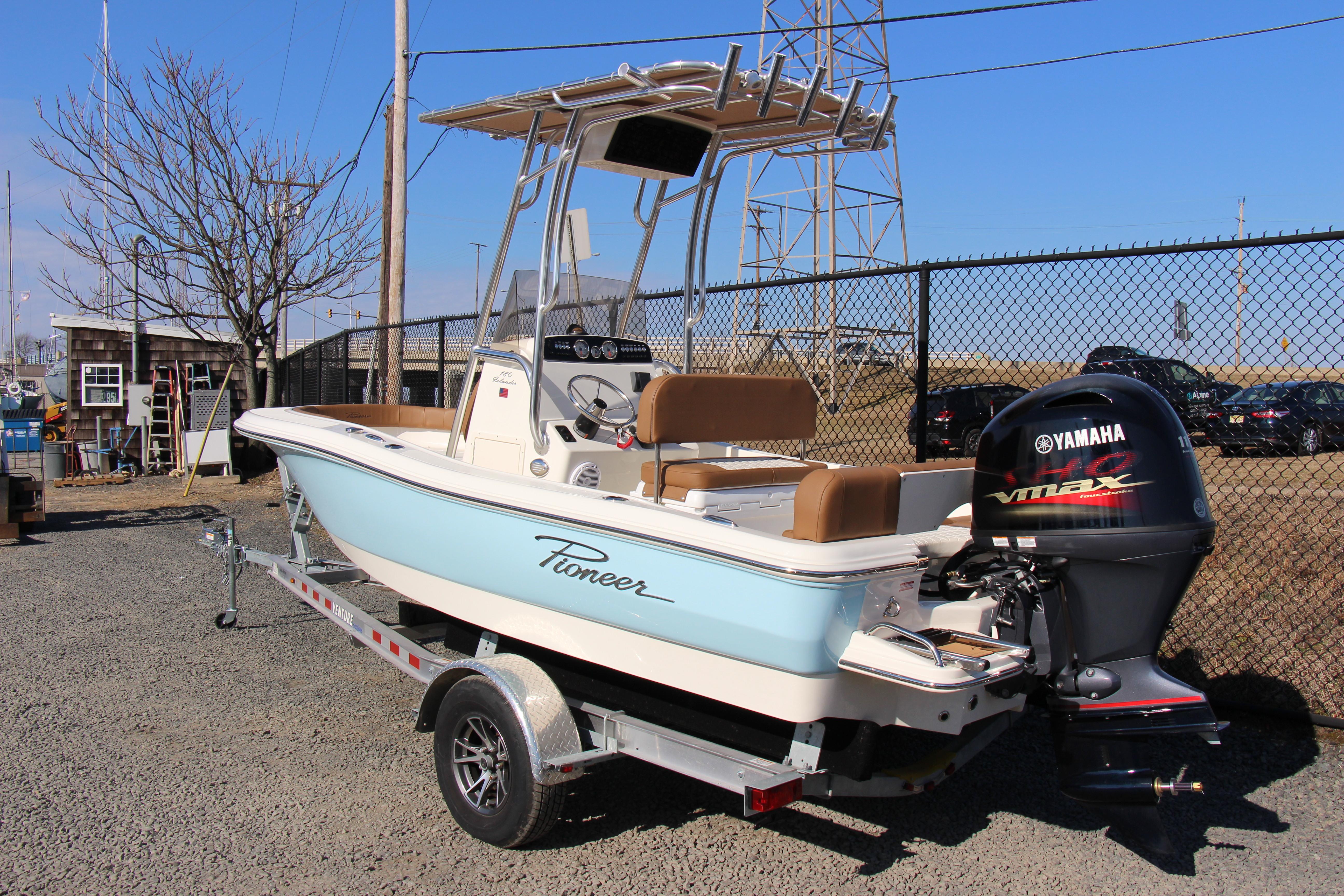 2025 Pioneer 180 Islander Bateaux à console centrale à vendre - YachtWorld
