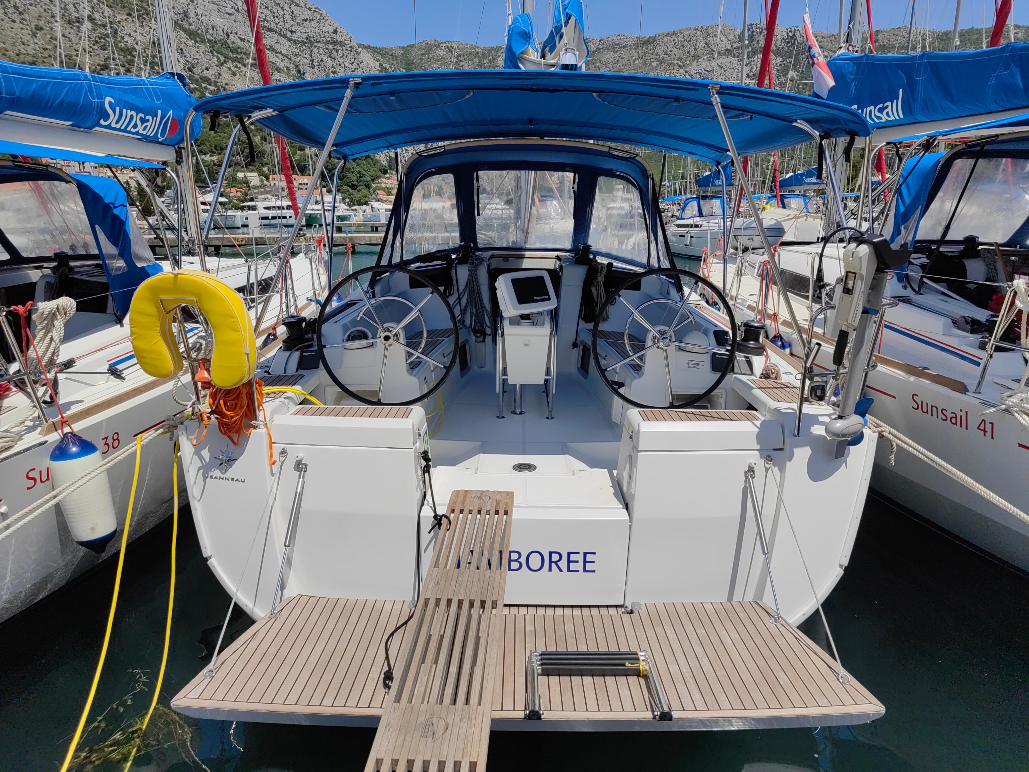 2018 Jeanneau Sun Odyssey 419 Cruiser for sale - YachtWorld