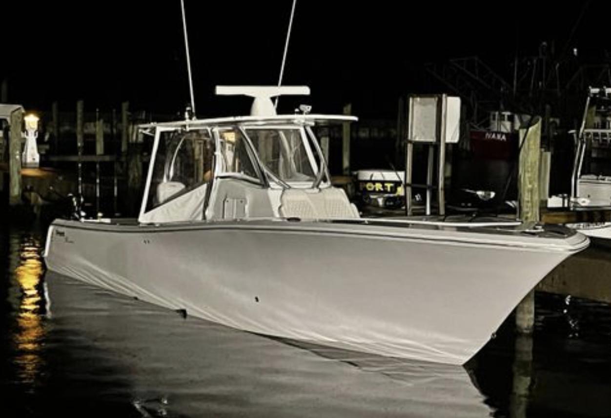 2021 Front Runner 36 Center Console Center Console for sale - YachtWorld