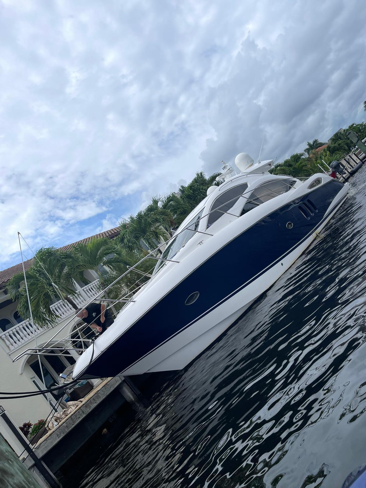 2010 Sunseeker Predator 52 Motor Yachts for sale - YachtWorld