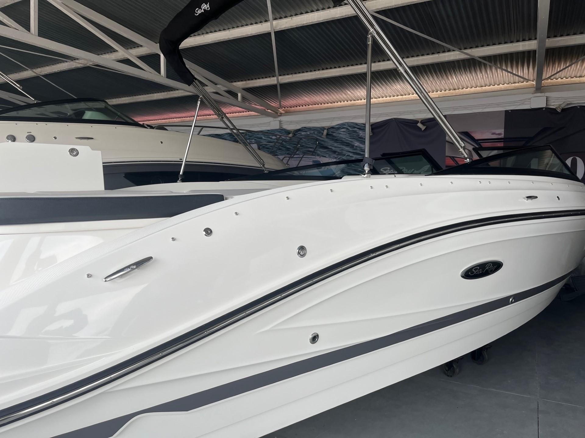 New 2024 Sea Ray 230 SPX - Islas Baleares | TopBoats