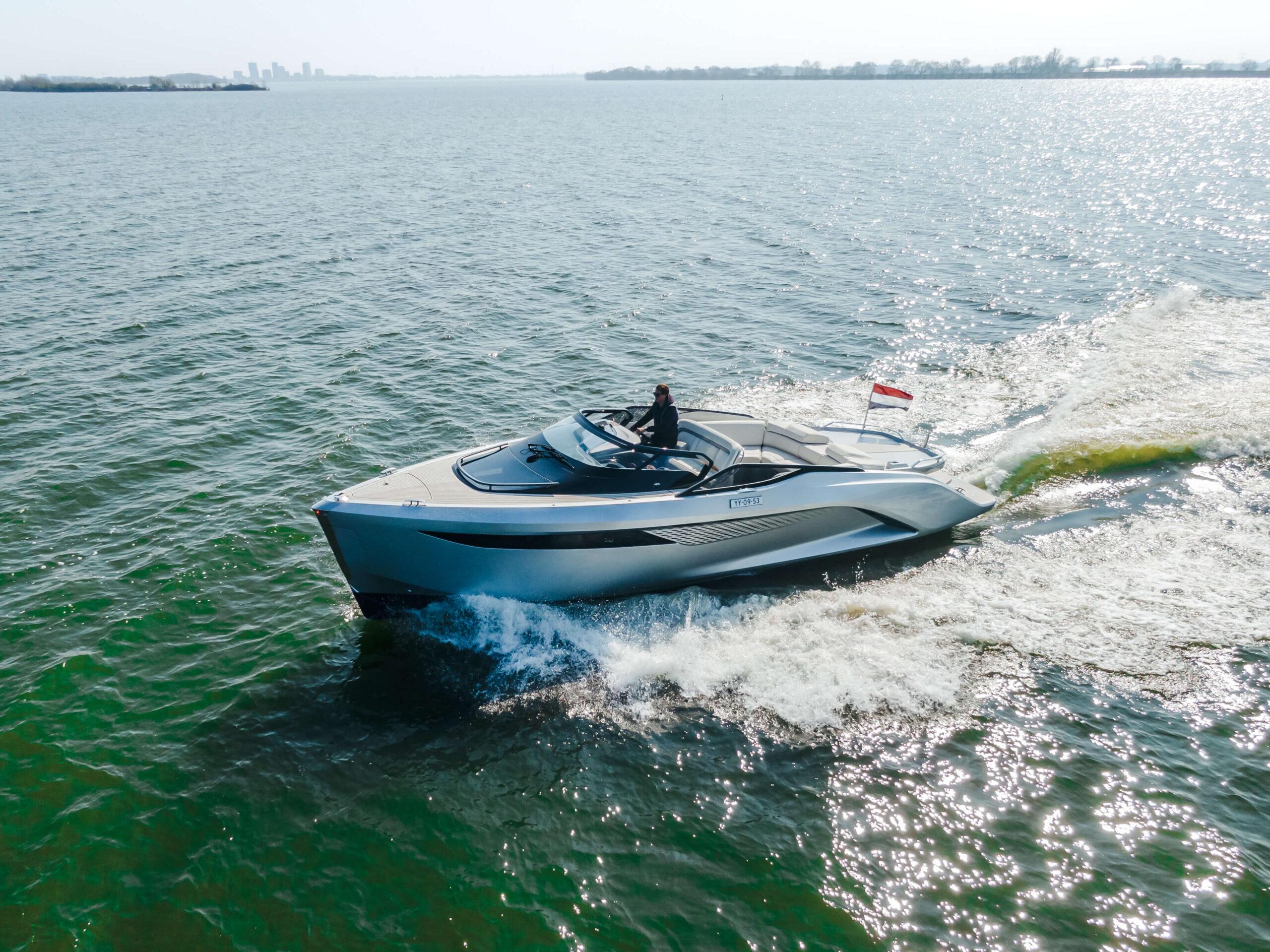 2020 Princess R35 Motor Yacht for sale - YachtWorld