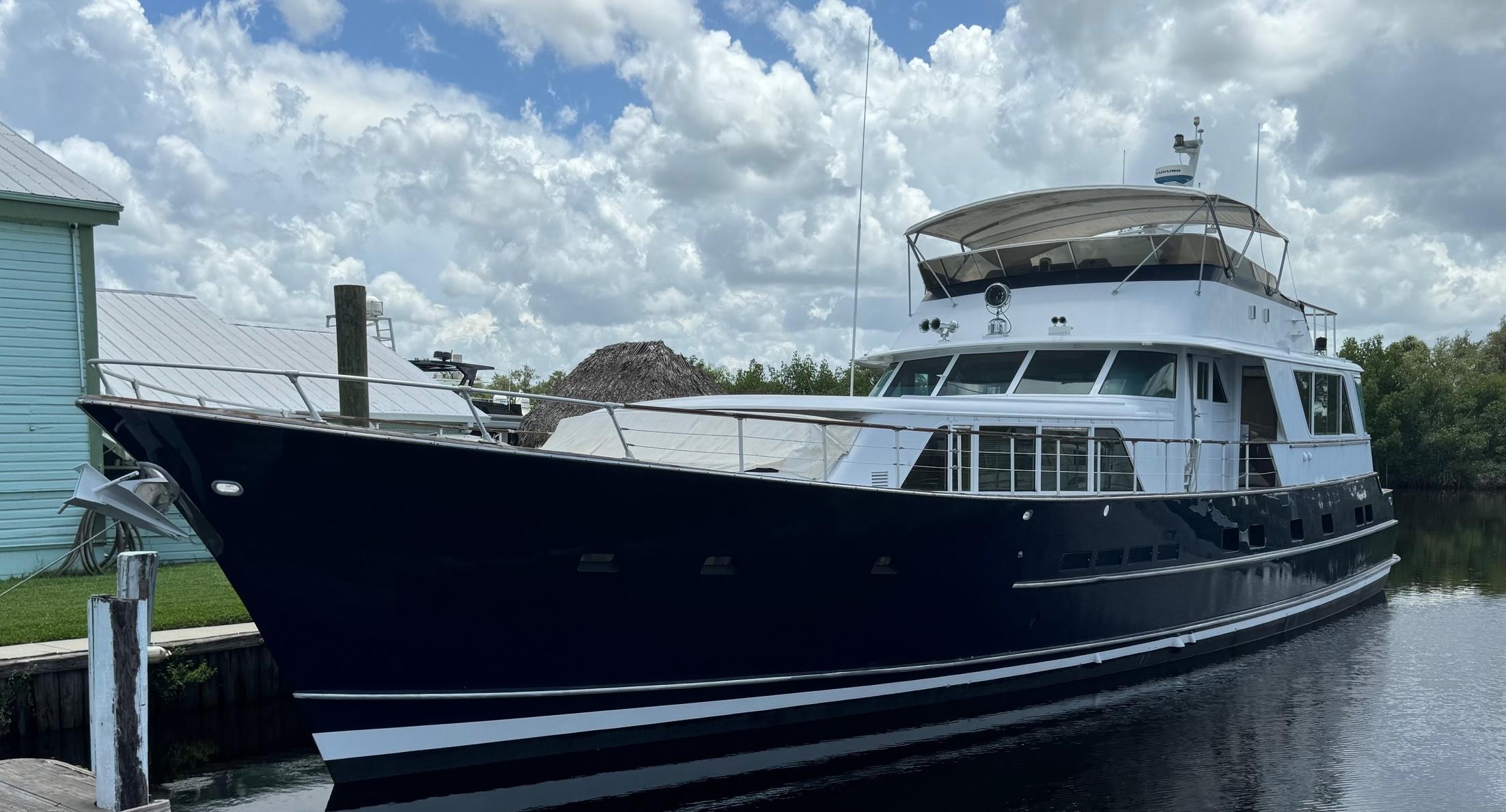 SERENITY Motor Yachts Burger for sale - YachtWorld