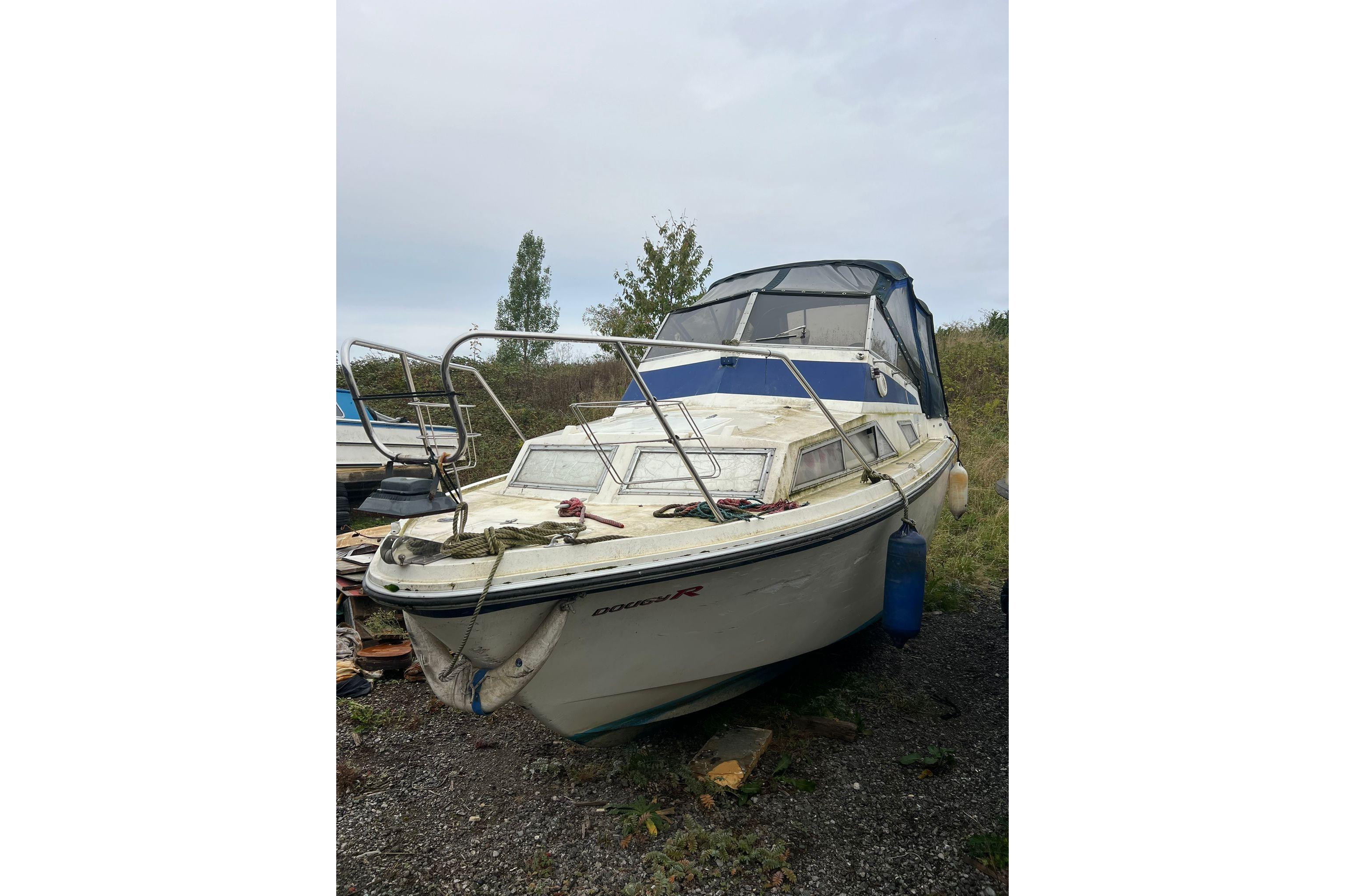 Fairline 23' GRP Cruiser 'DOUGY R' | 1979 | 7m - Cheshire | Boatshop24