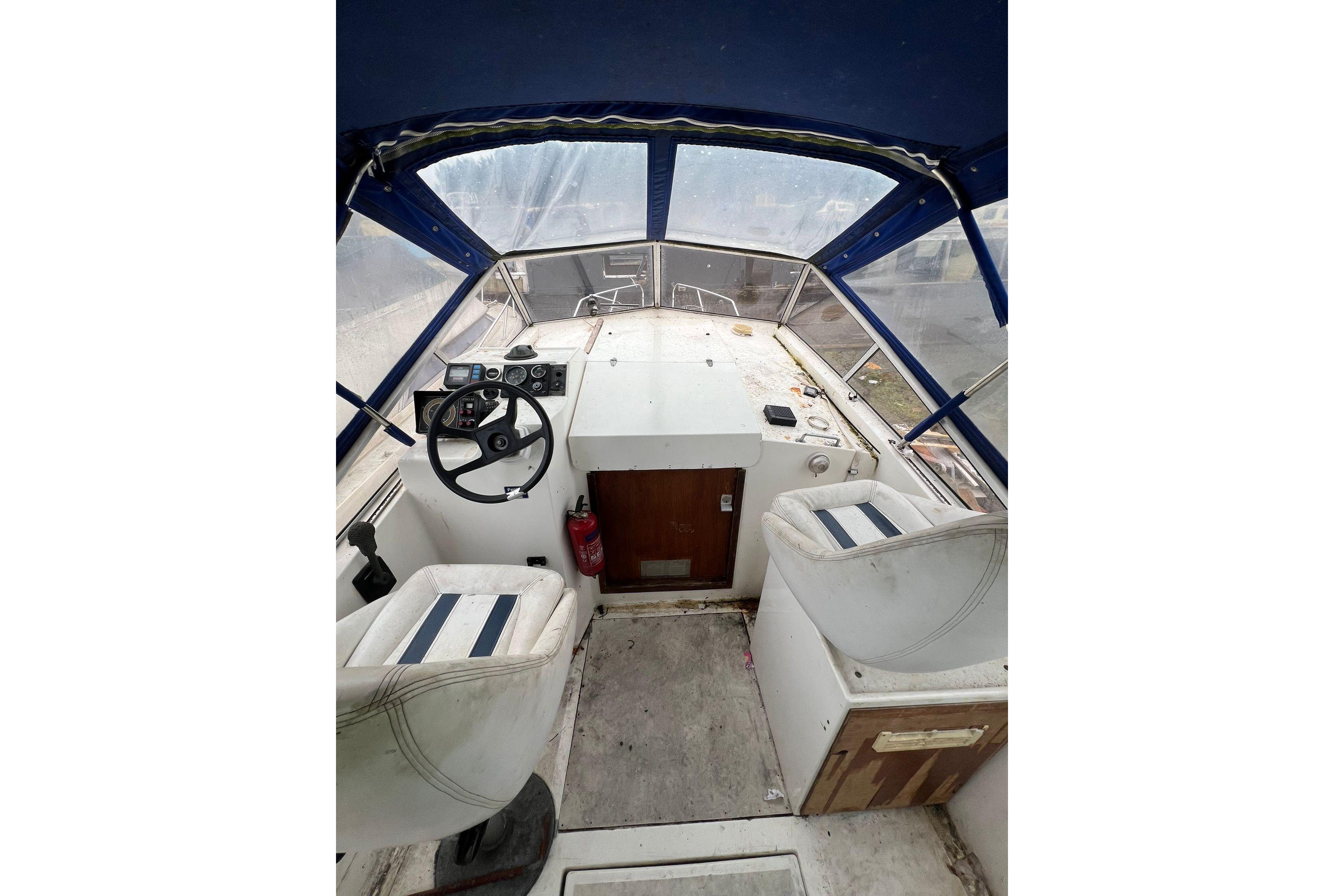 Fairline 23' GRP Cruiser 'DOUGY R' | 1979 | 7m - Cheshire | Boatshop24
