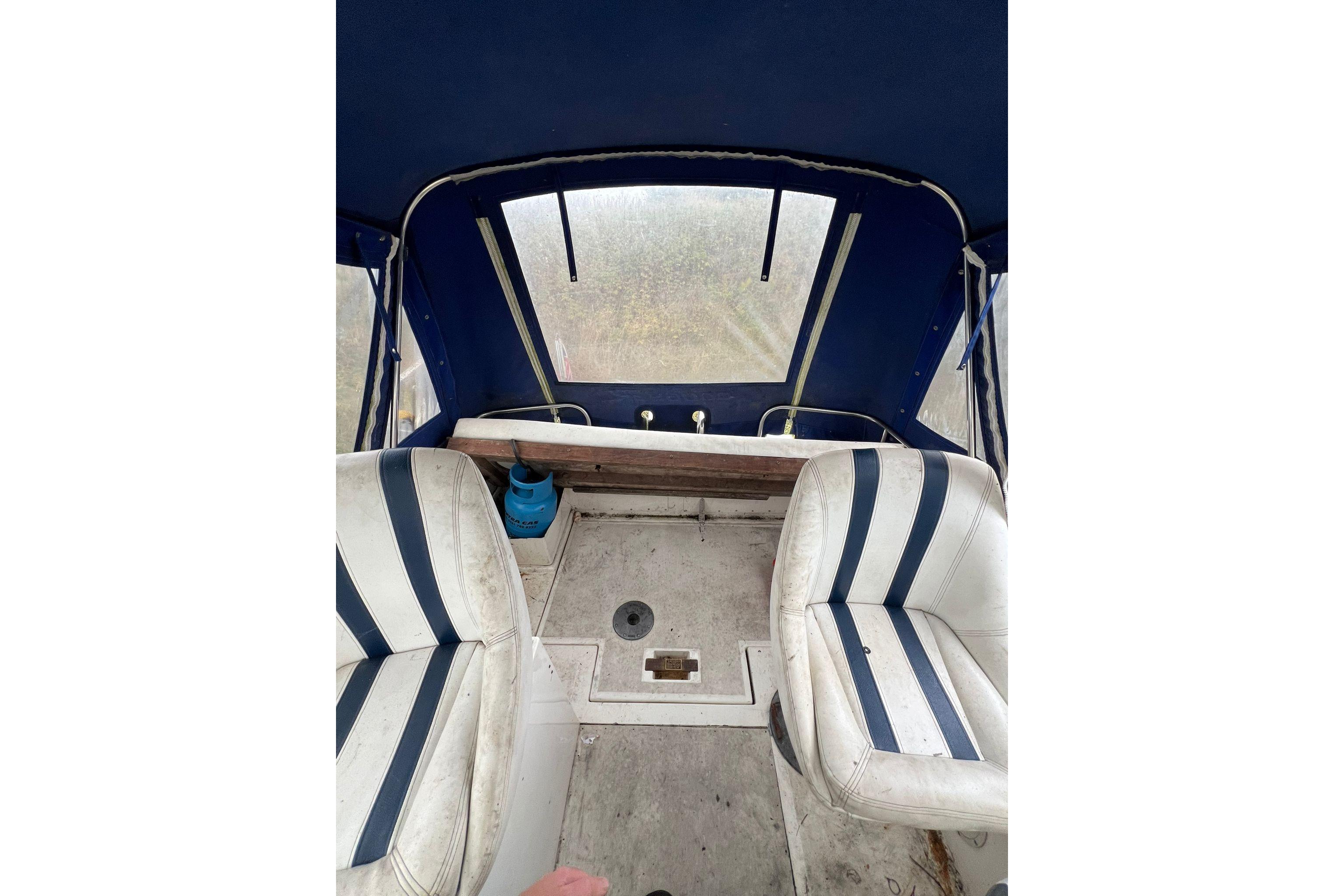 Fairline 23' GRP Cruiser 'DOUGY R' | 1979 | 7m - Cheshire | Boatshop24