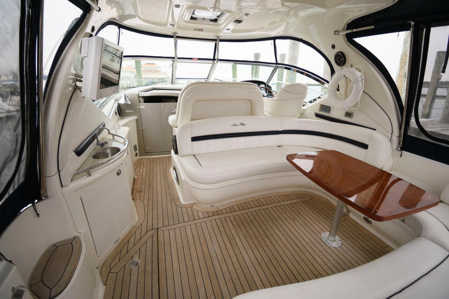 2008 Sea Ray 44 Sundancer Motor Yachts for sale - YachtWorld