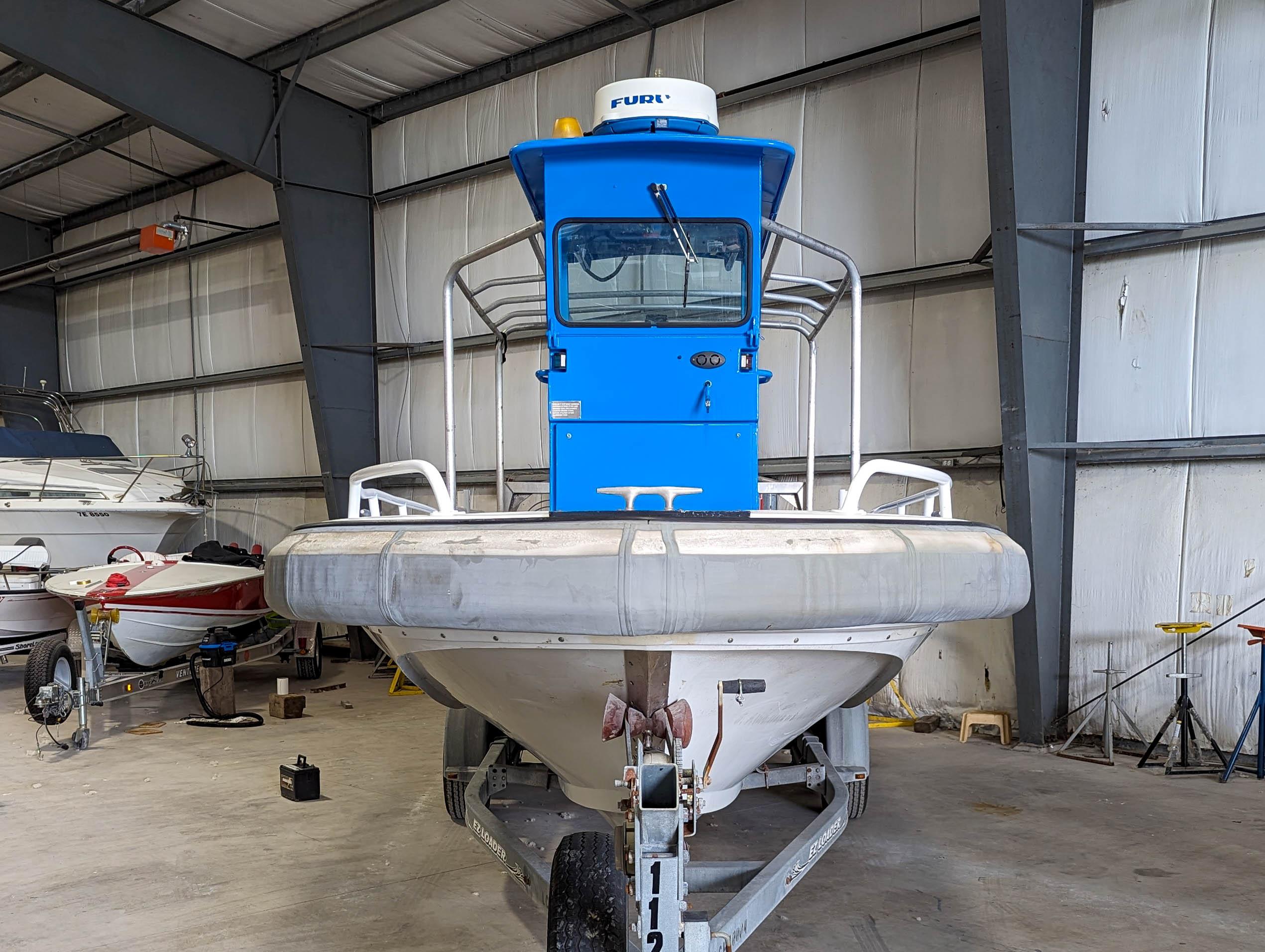 2003 Boston Whaler Guardian 27 Commercial for sale - YachtWorld