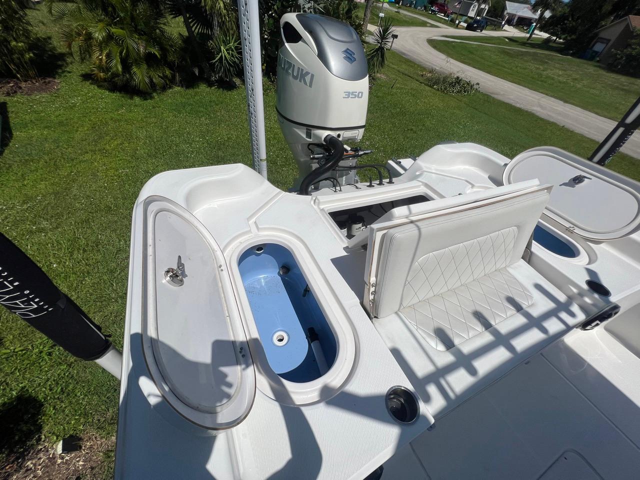 2019 Blue Wave 2800 Pure Hybrid Center Console for sale - YachtWorld